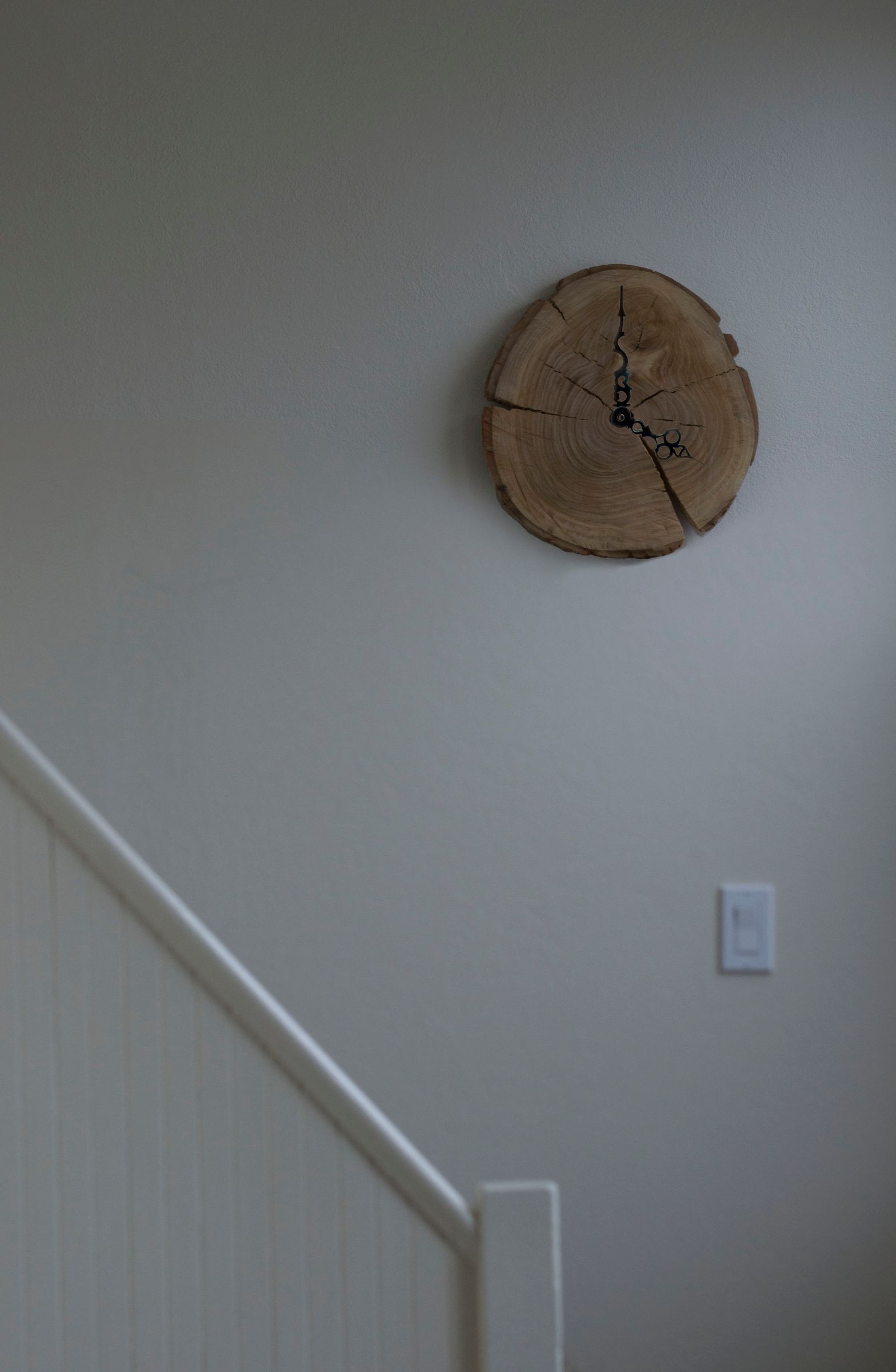Wooden Stump Wall Clock : 8 Steps - Instructables