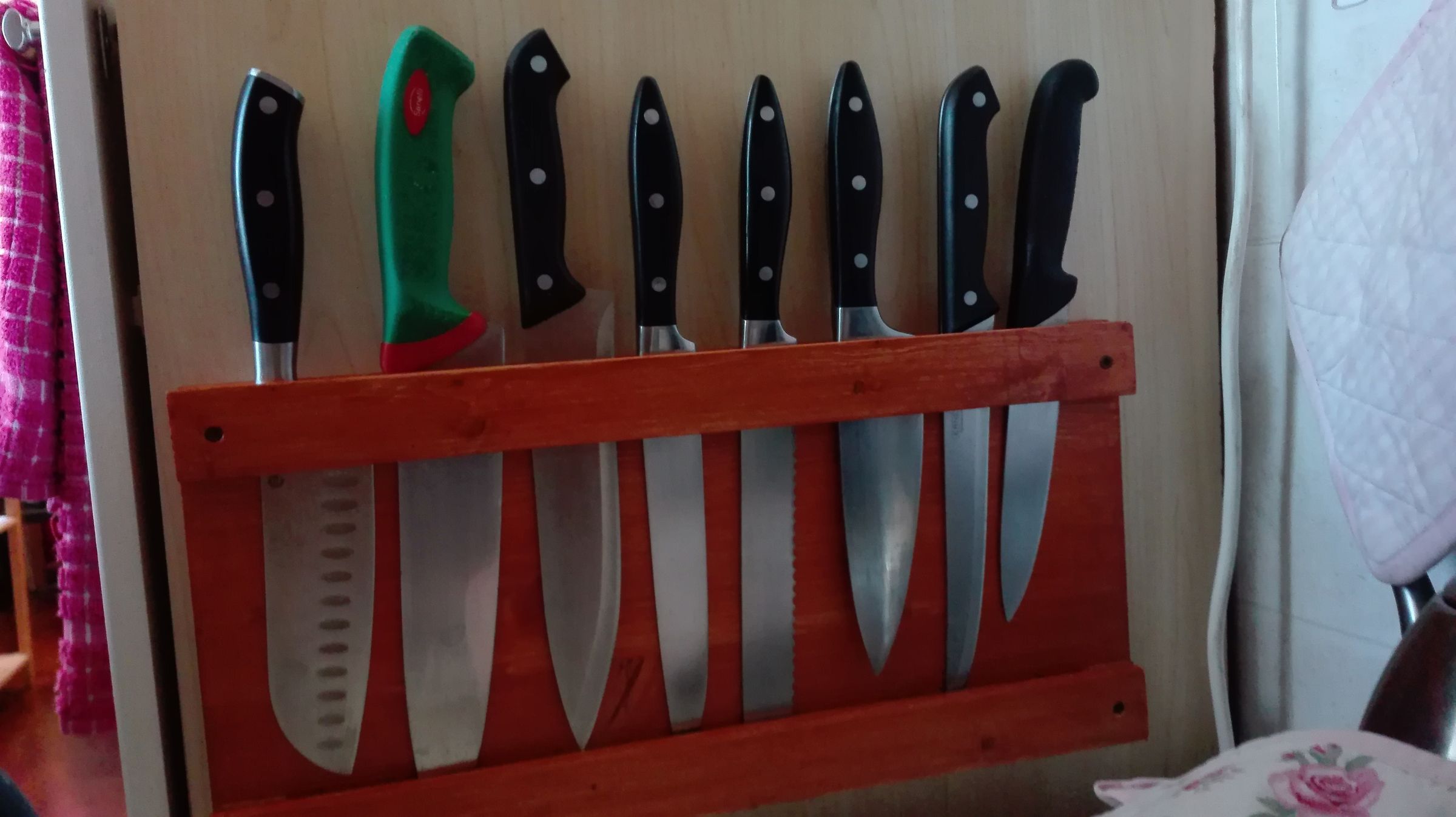 Knives Rack : 5 Steps (with Pictures) - Instructables
