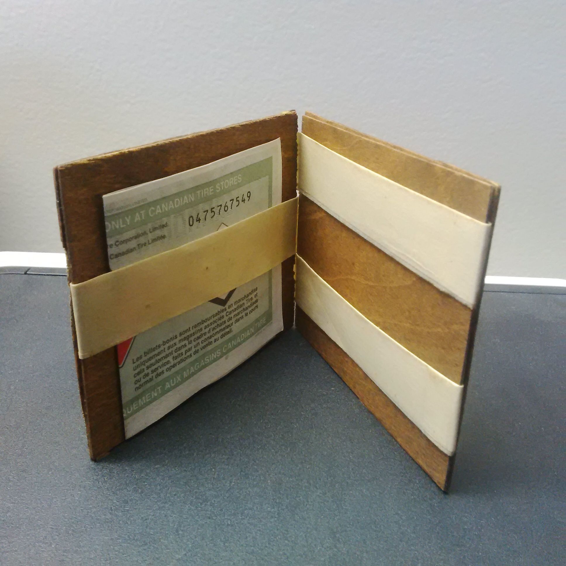 Magic Wood Wallet : 13 Steps (with Pictures) - Instructables