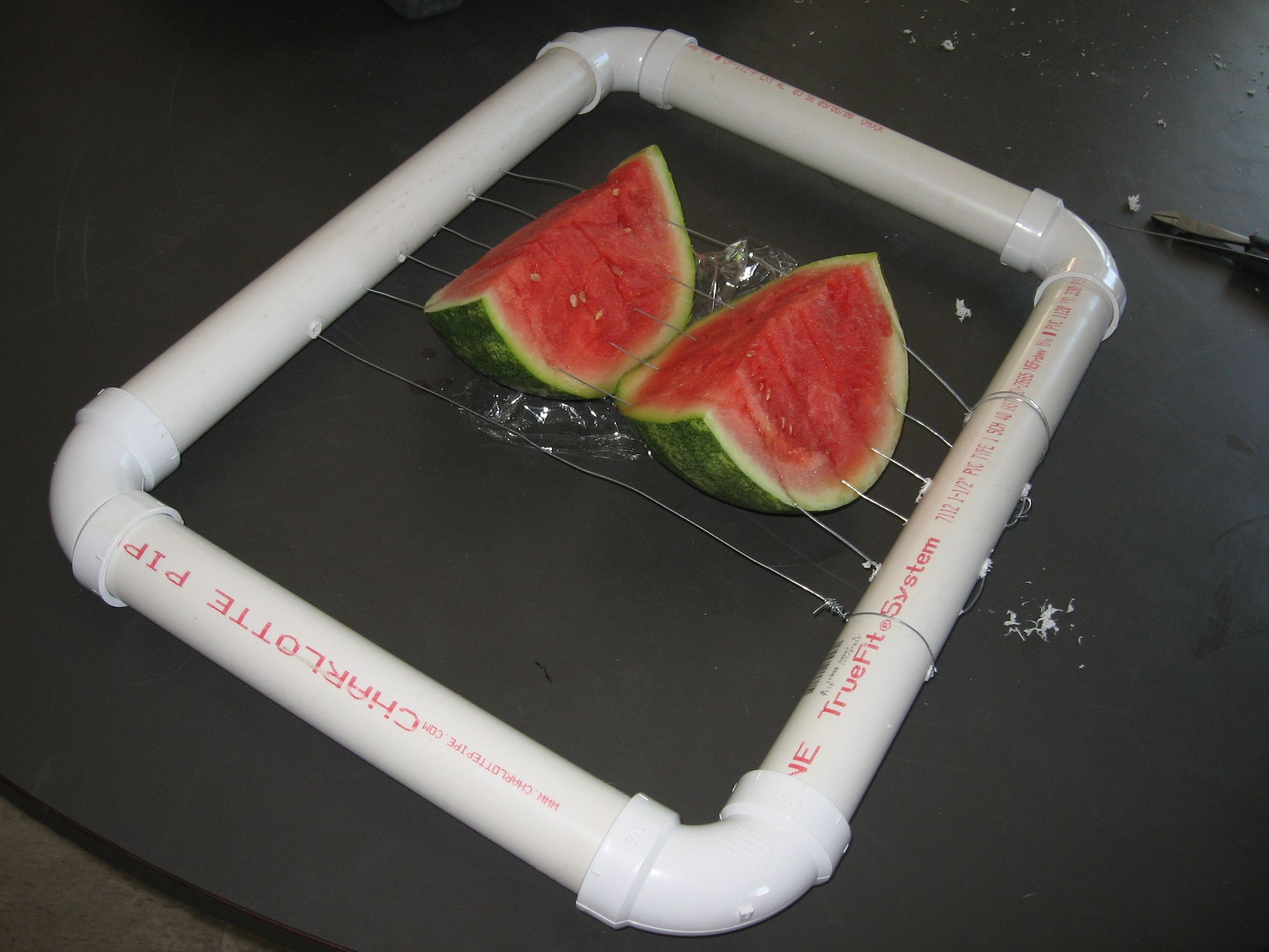 Watermelon Slicer : 6 Steps - Instructables