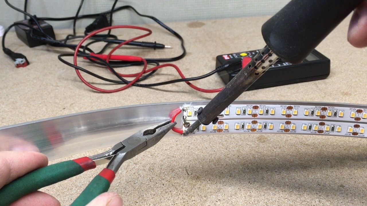 DIY: LED Workbench Light From LED Strips : 7 Steps (with Pictures ...