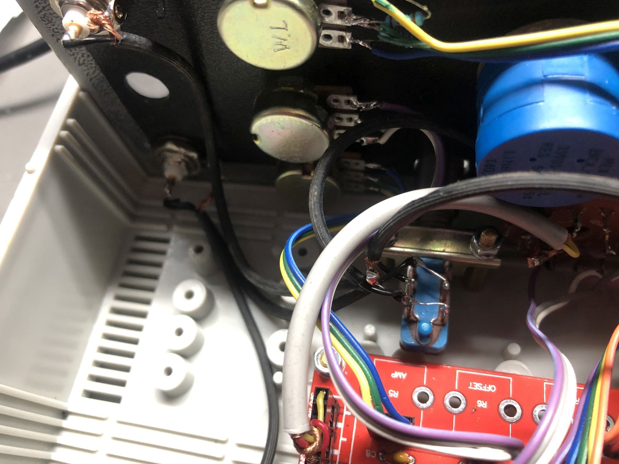 Build This 5Hz to 400KHz LED Sweep Signal Generator From Kits : 8 Steps ...