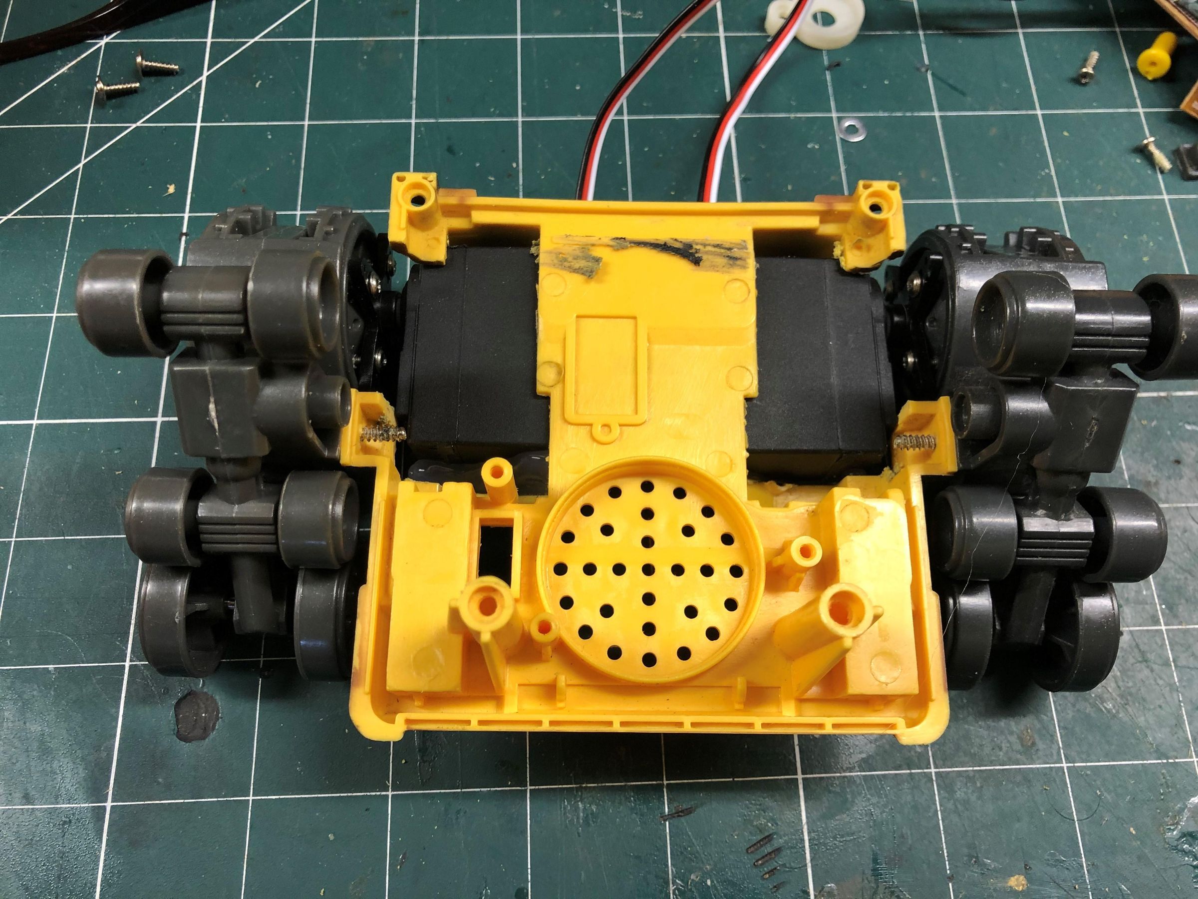 Wall-E Robot Arduino EasyVR3 (Updated) New Video With Voice Commands ...