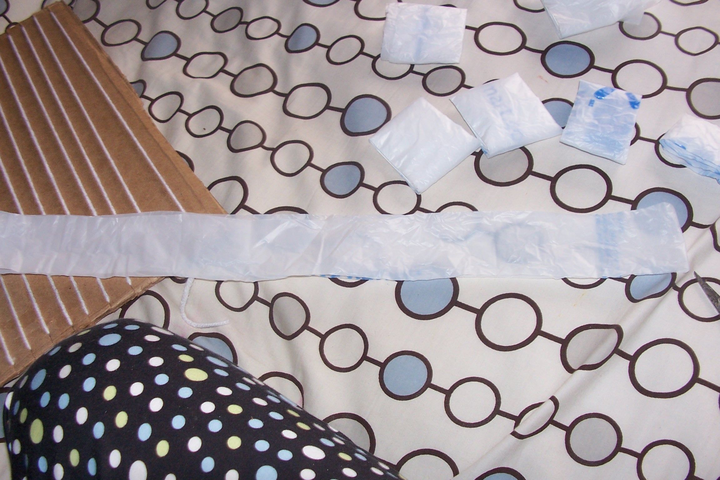 Woven Plastic Bag Bag : 10 Steps (with Pictures) - Instructables