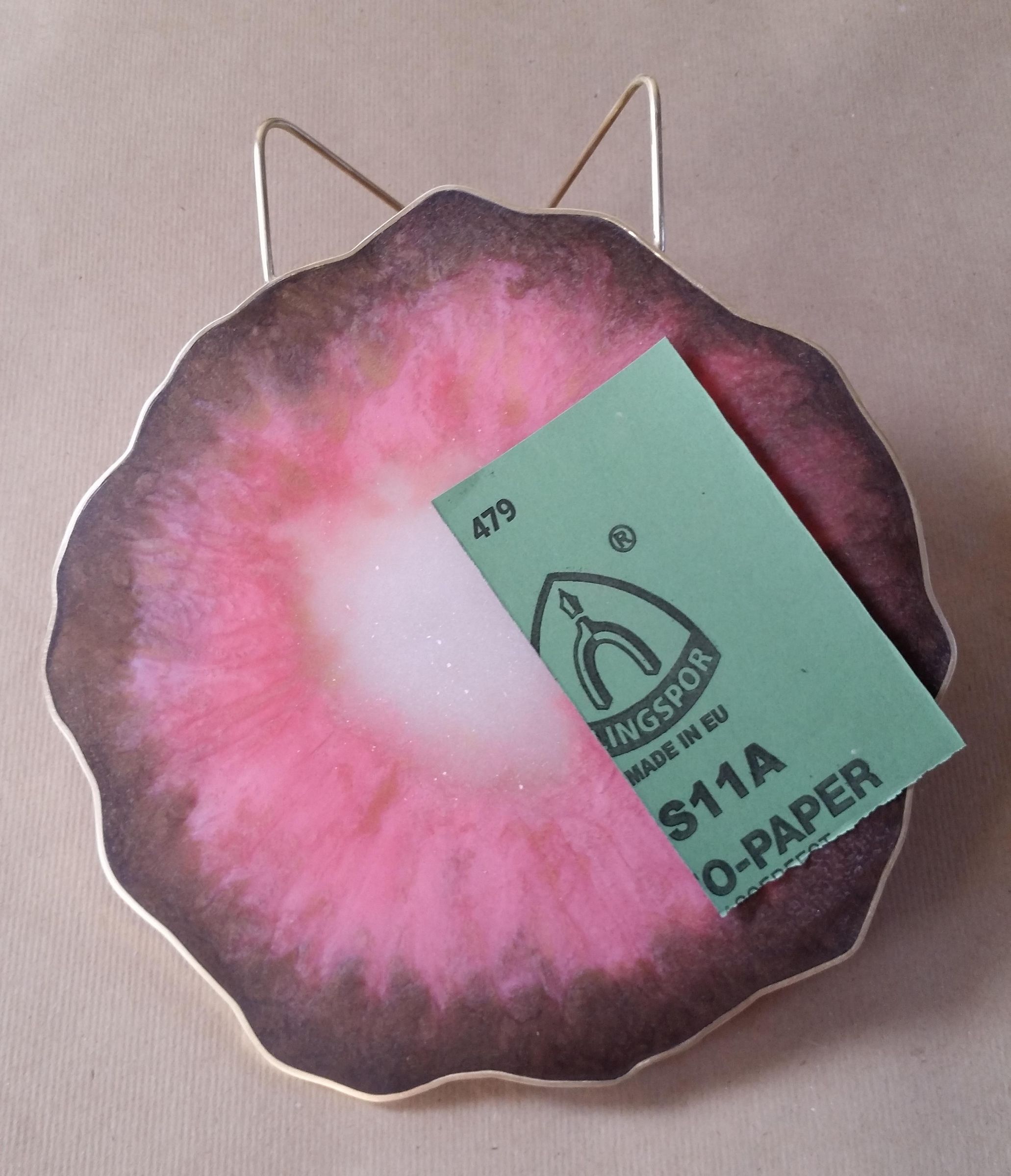 Geode Slice Clock : 8 Steps (with Pictures) - Instructables