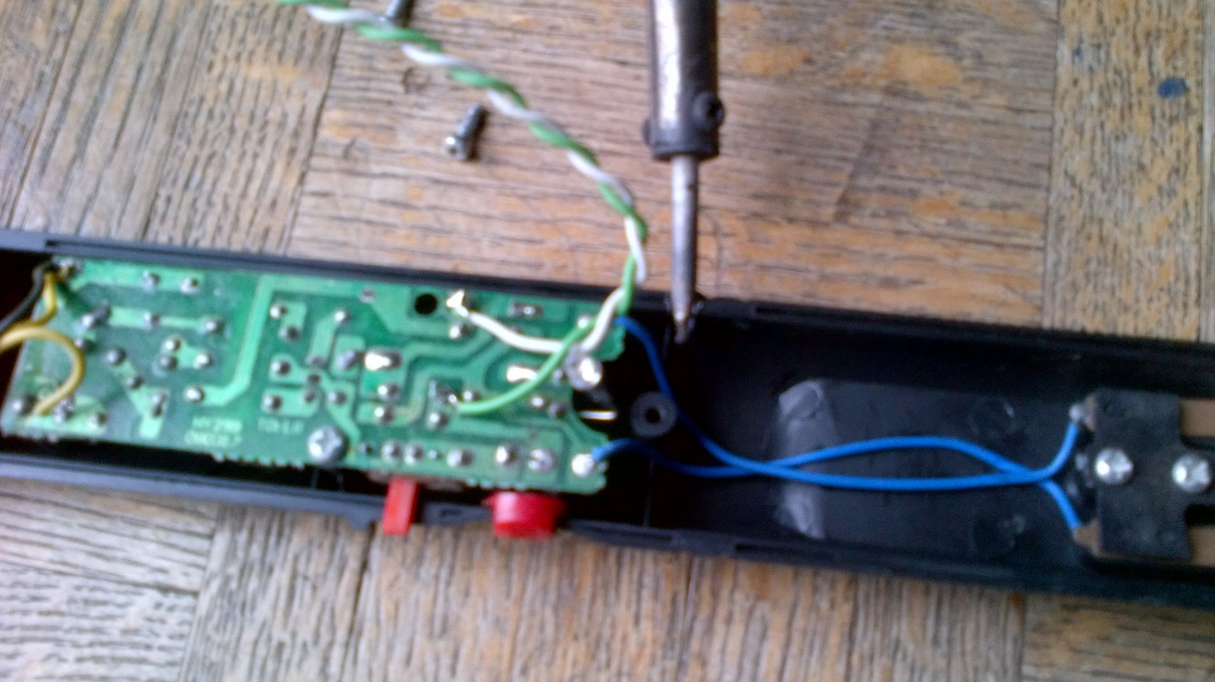 Bug Zapper Battery Replacement : 7 Steps - Instructables