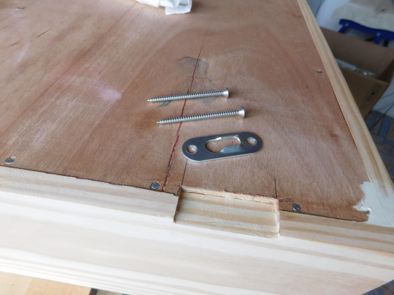 Simple Liquor Cabinet : 22 Steps (with Pictures) - Instructables