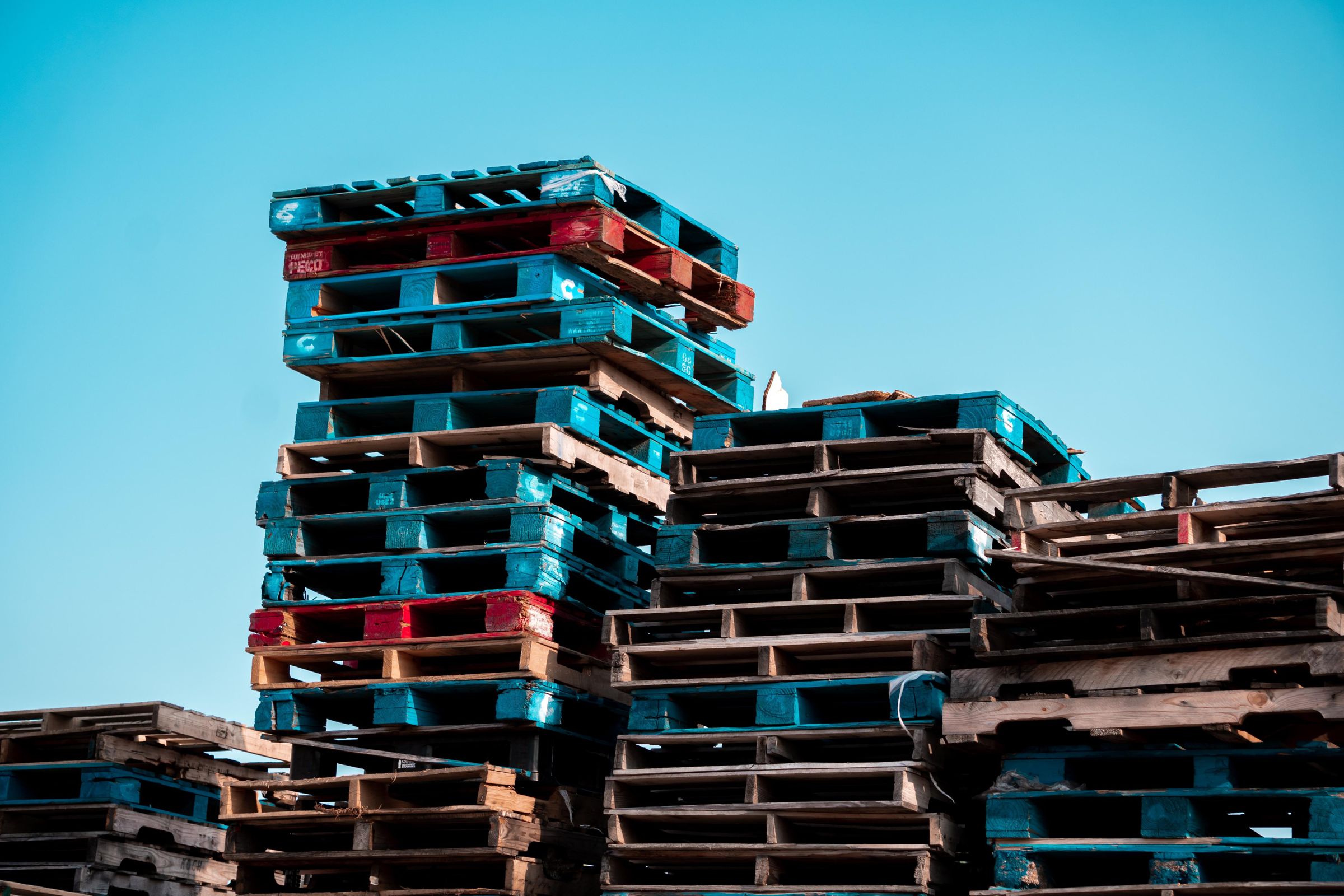 Beginner's Guide to Pallets : 5 Steps - Instructables