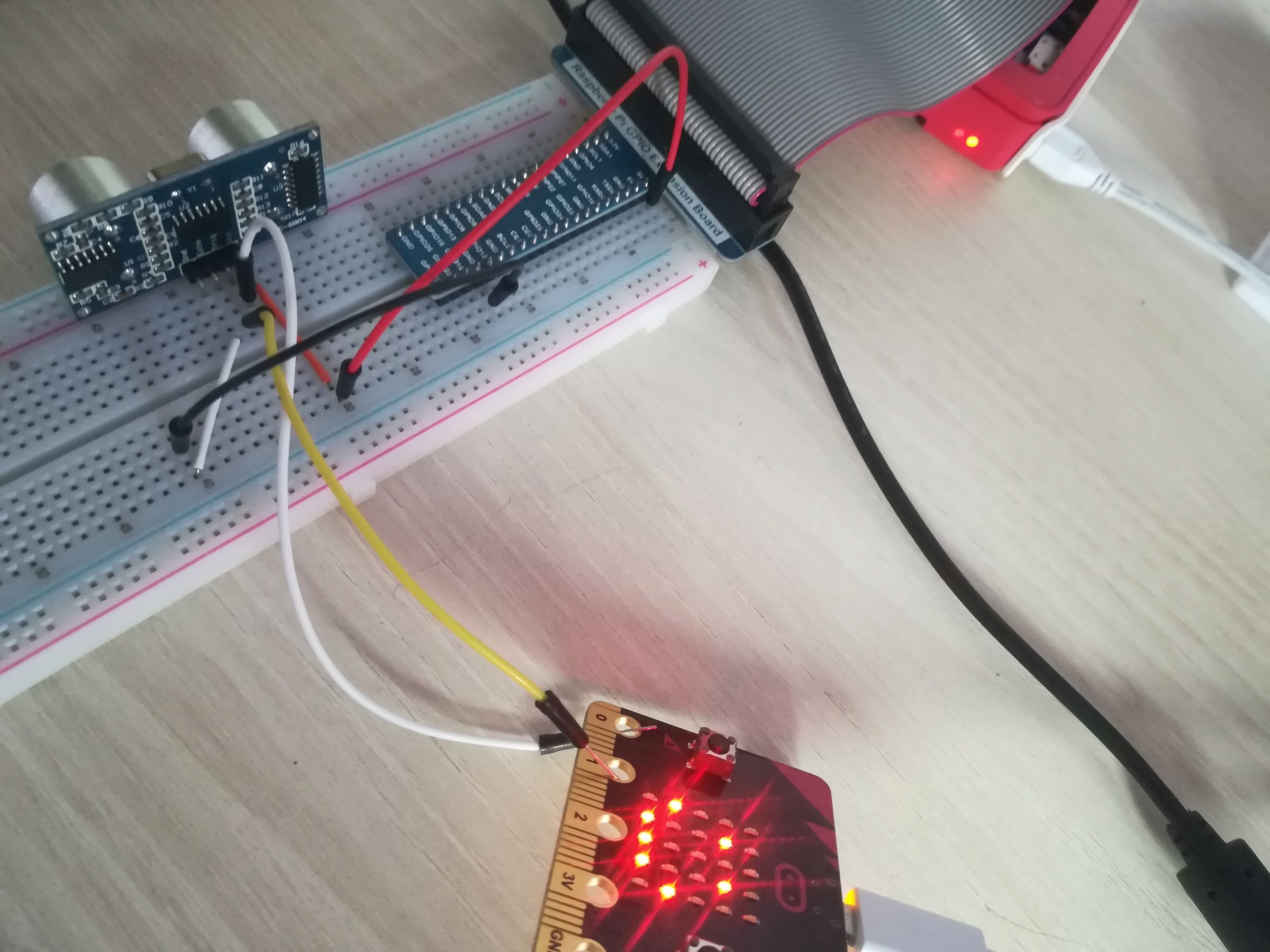 Distance Sensing With the Micro:bit and Sonar (HC-SR04 Module) : 3 ...