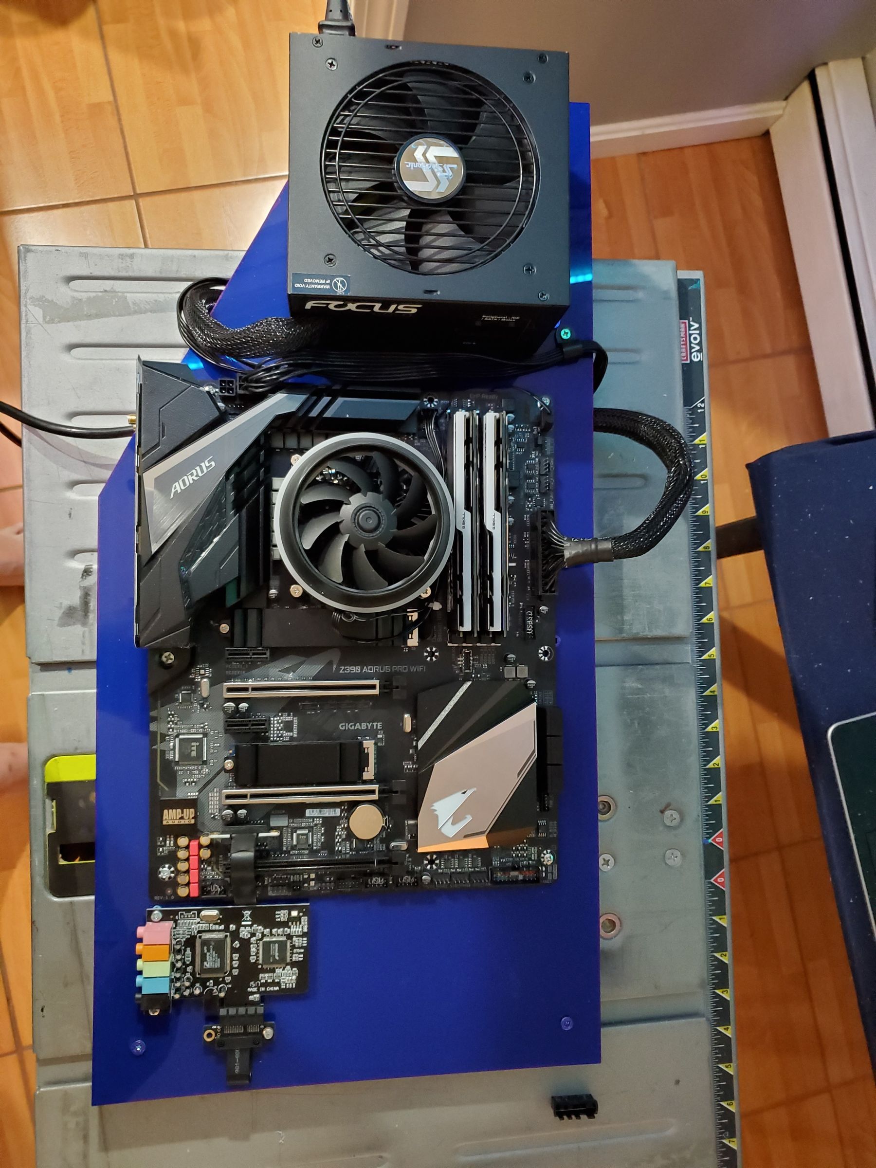 Quick and Easy Wall Mount PCs : 8 Steps - Instructables