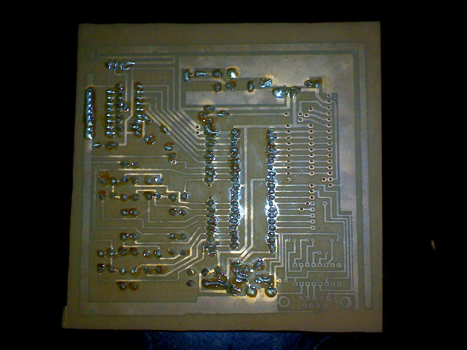 A Very Cost Effective ROBOT Using Microcontroller 89c51. : 6 Steps ...
