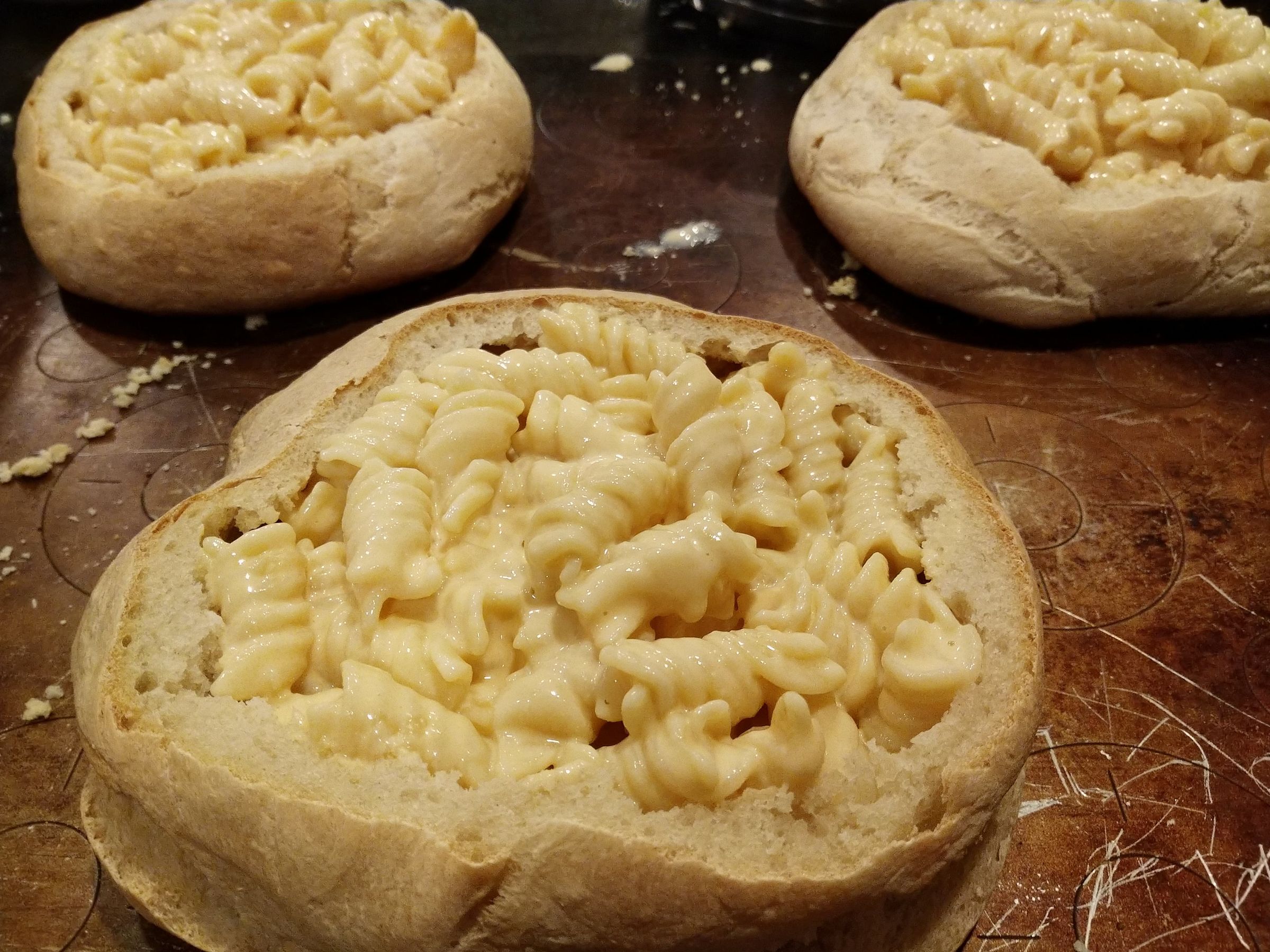 Mac N' Cheese Bread Bowls : 14 Steps (with Pictures) - Instructables