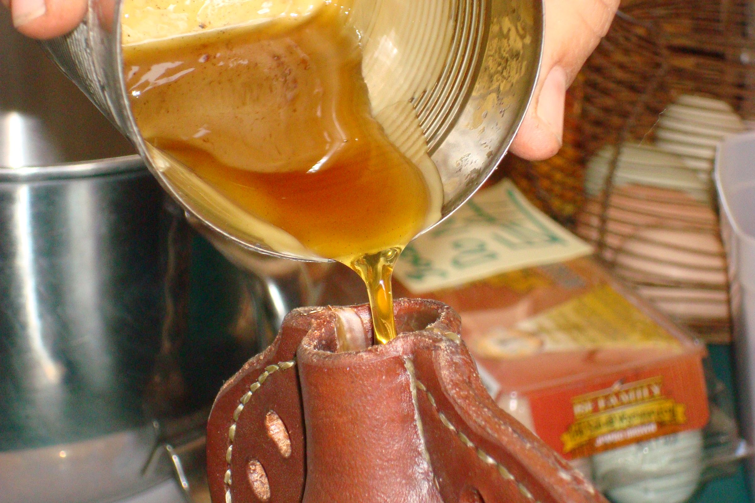 Leather Flask : 15 Steps (with Pictures) - Instructables