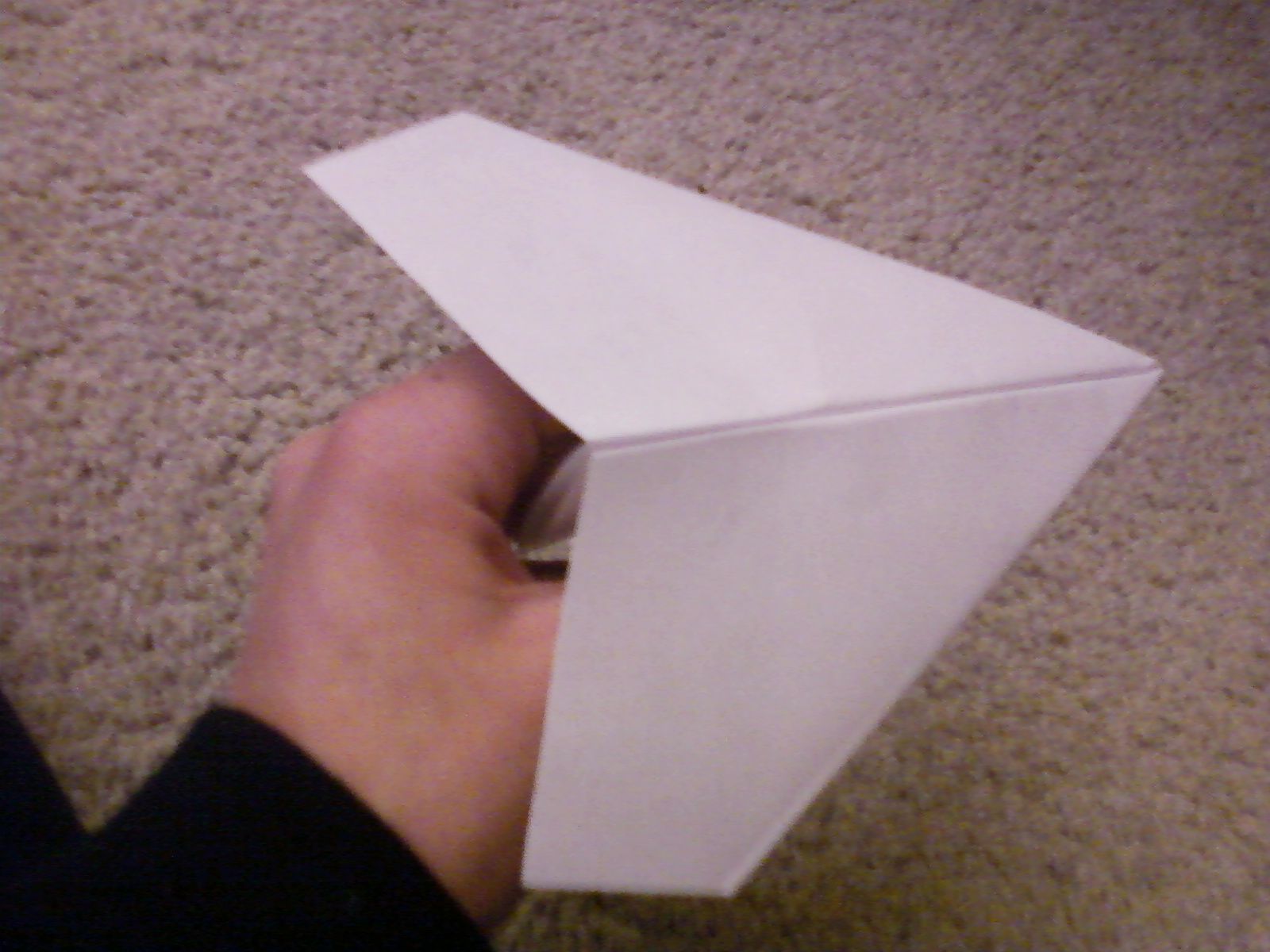 Great Beginner Paper Airplane : 8 Steps - Instructables