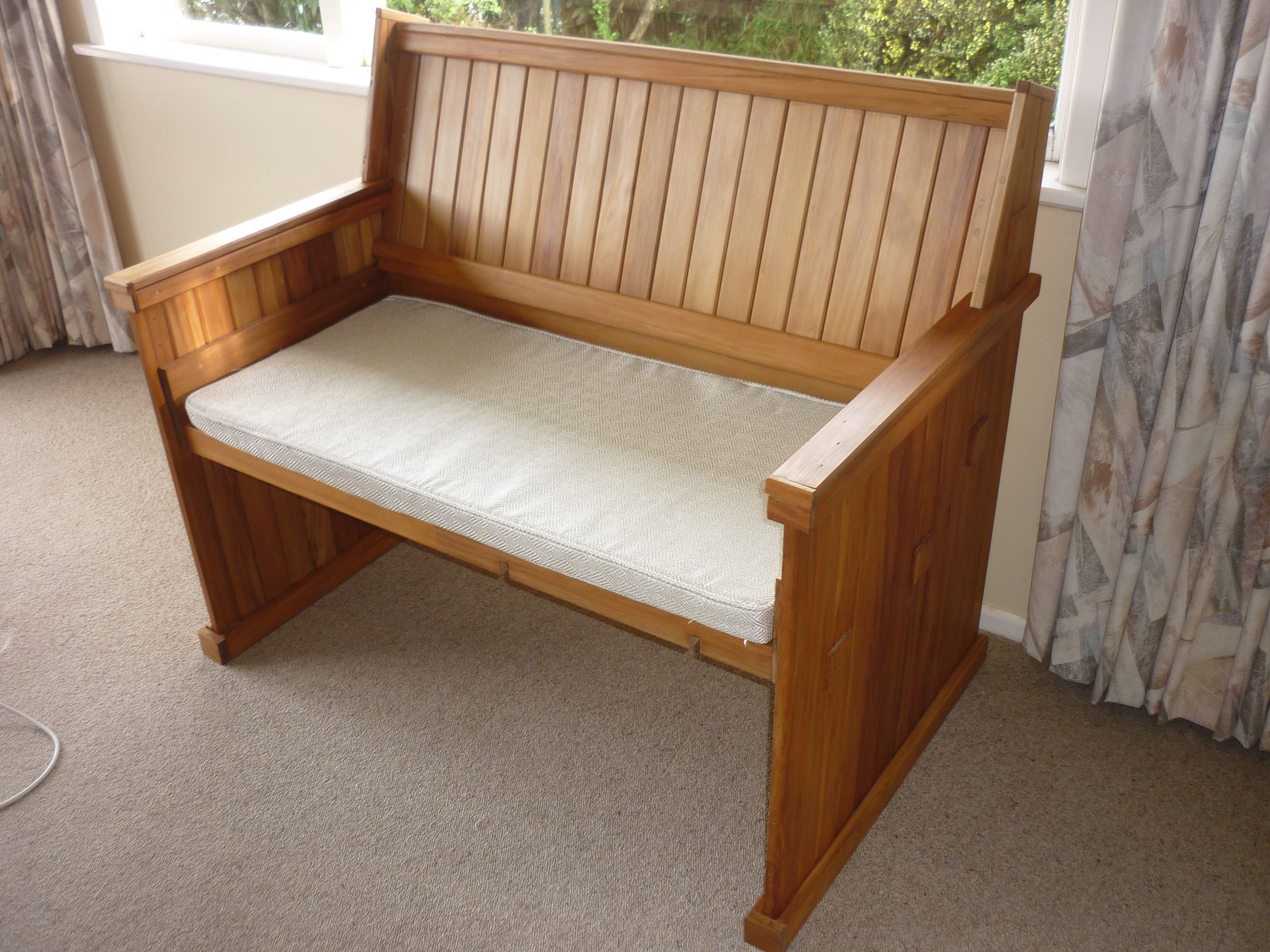 Pew : 9 Steps (with Pictures) - Instructables
