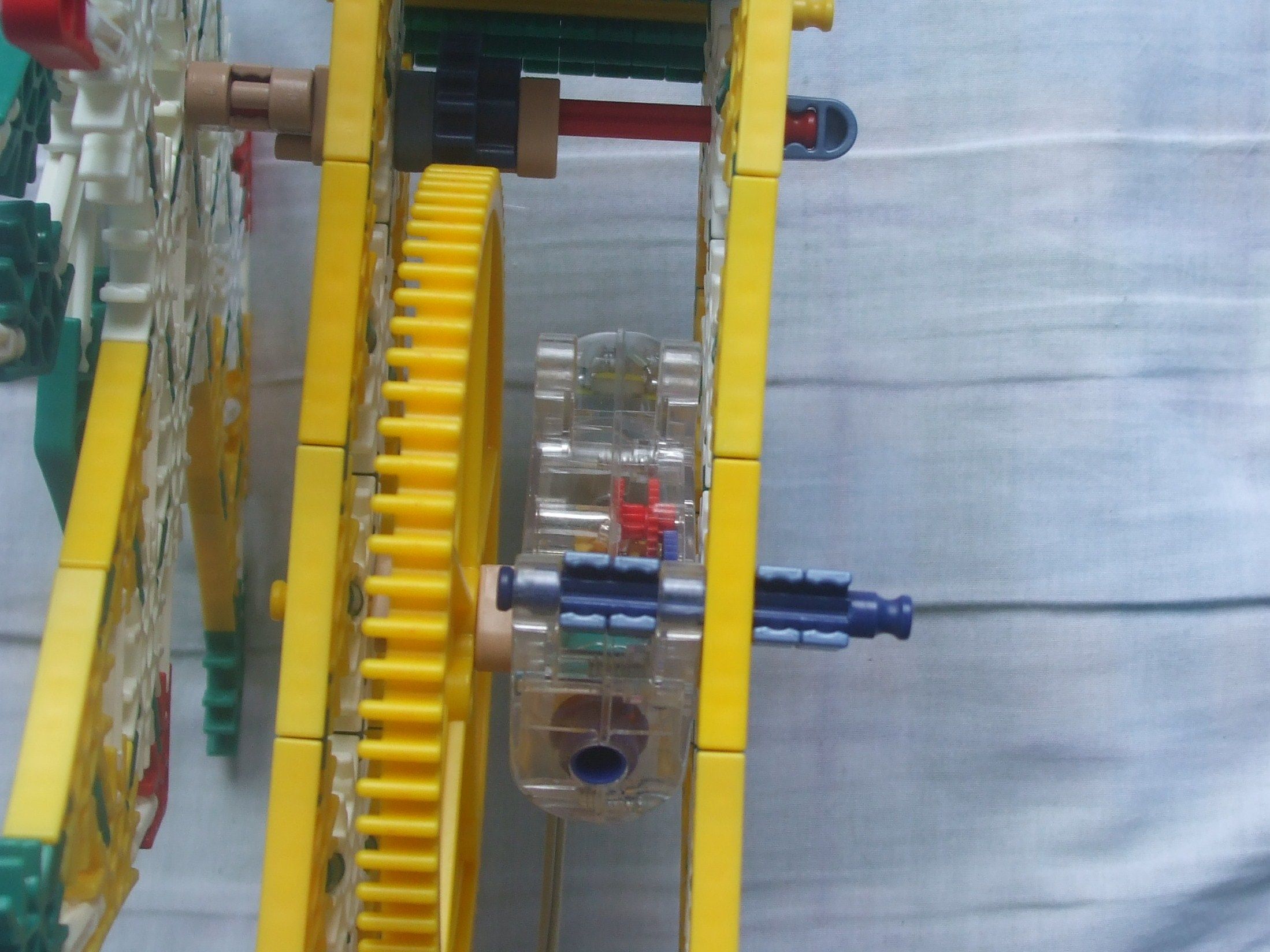 Knex Auto Axe - Instructables