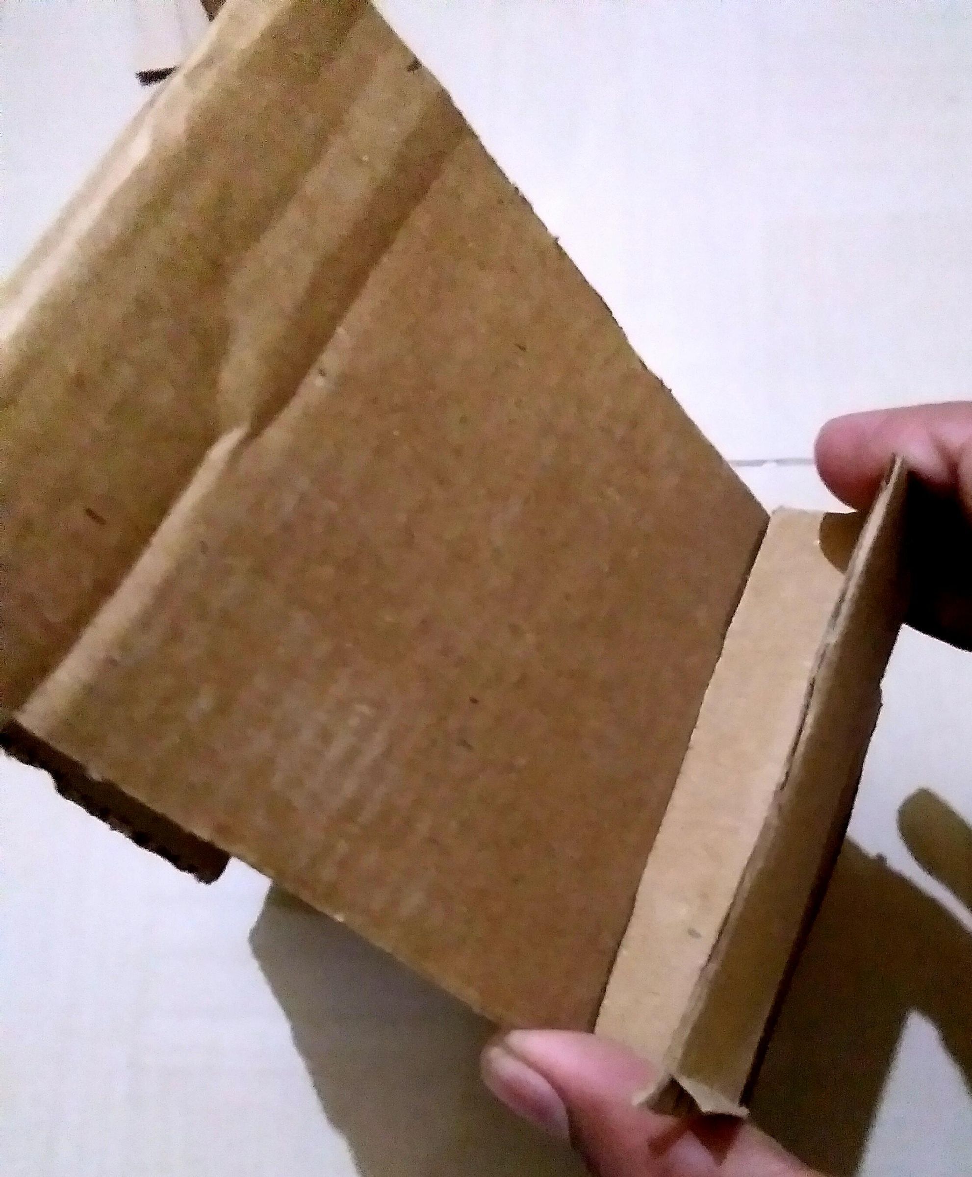 DIY Cardboard Mobile Stand : 4 Steps - Instructables