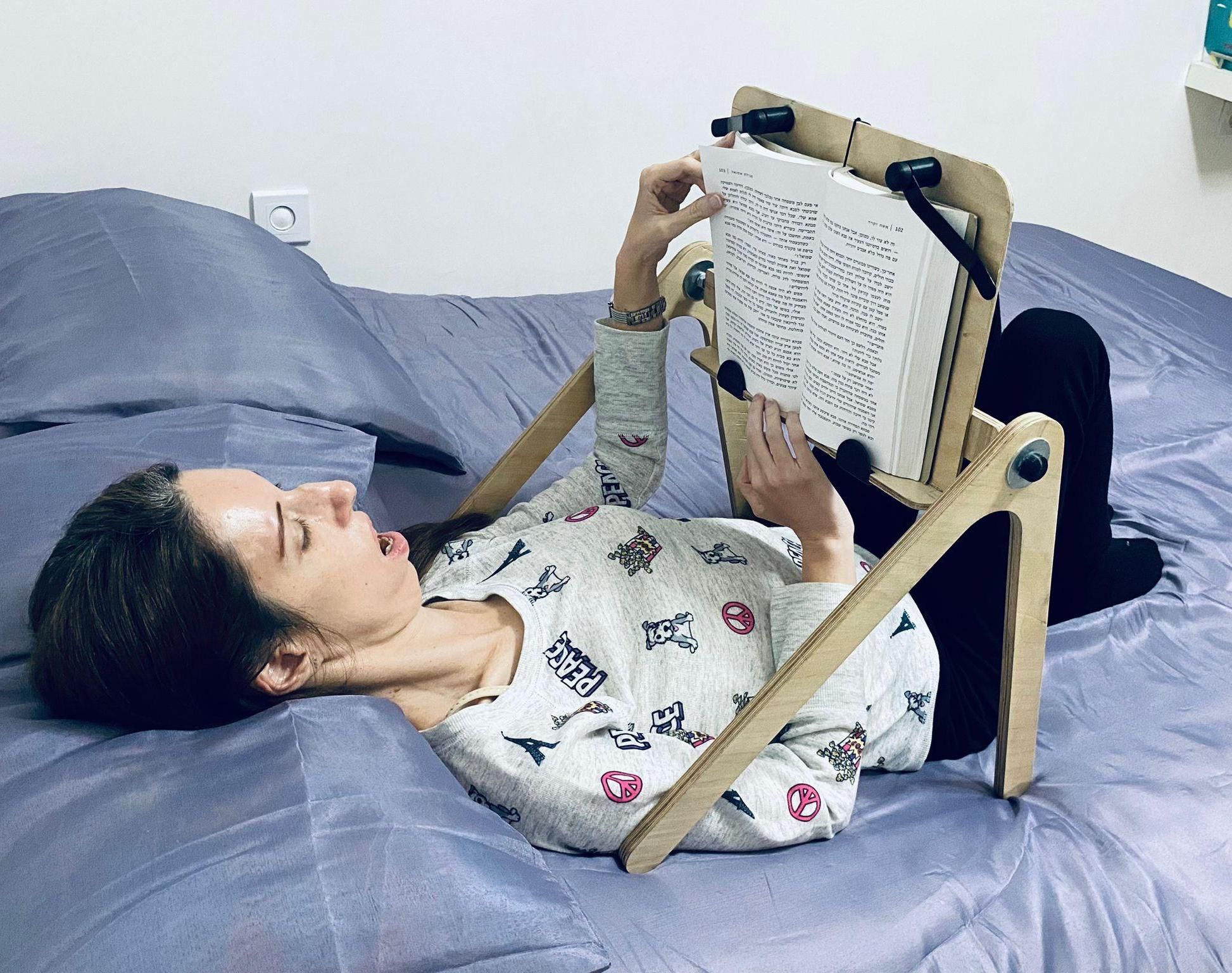 Galit's Bed Book Stand : 6 Steps - Instructables