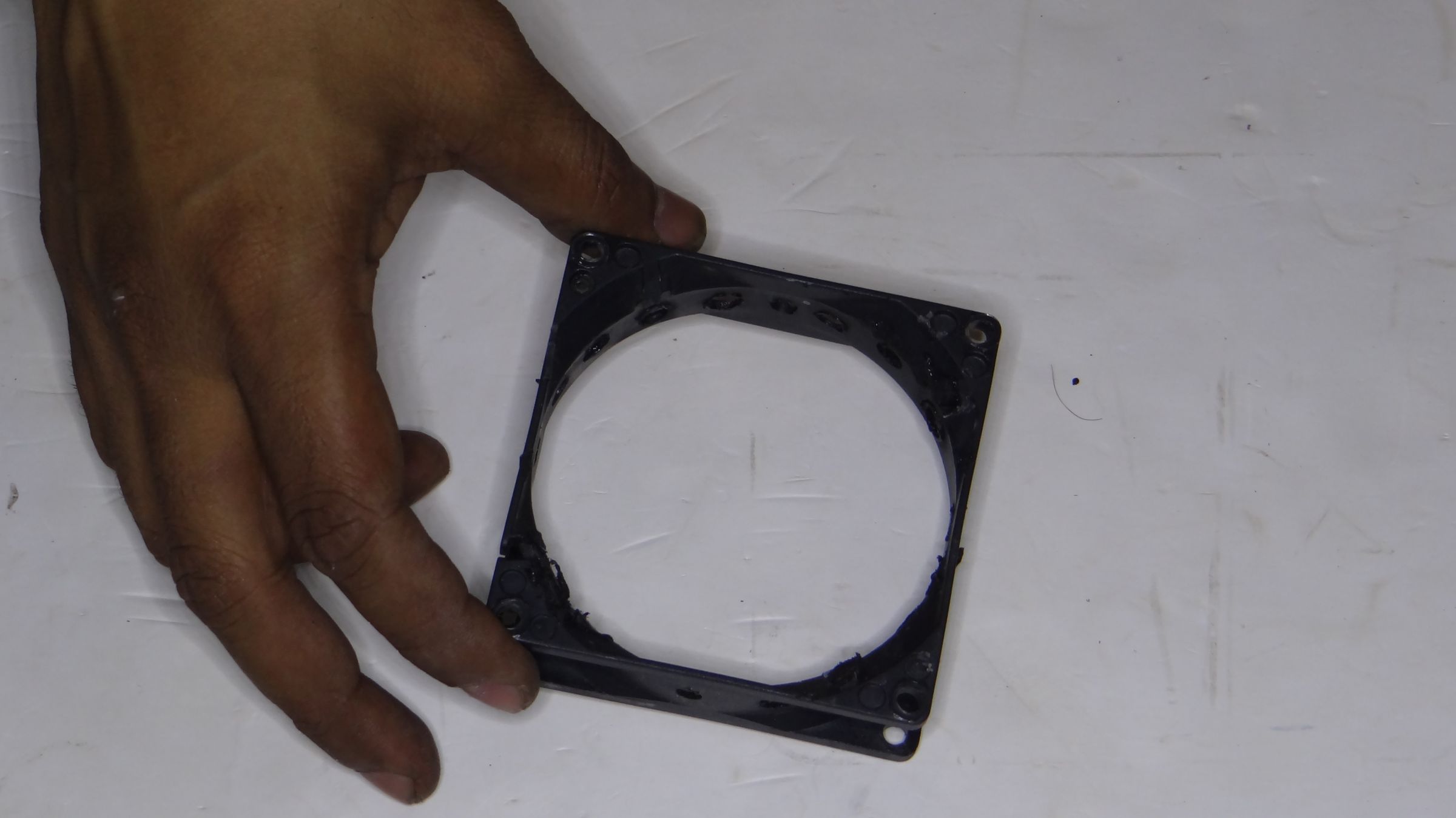 DIY Peltier Beverage Cooler Box : 9 Steps (with Pictures) - Instructables