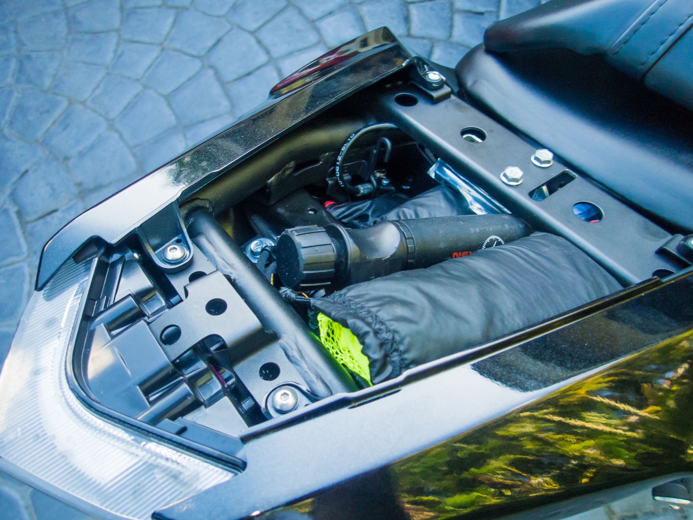 Anti-Theft Moto & Bike Helmet Tether Lock : 15 Steps (with Pictures ...