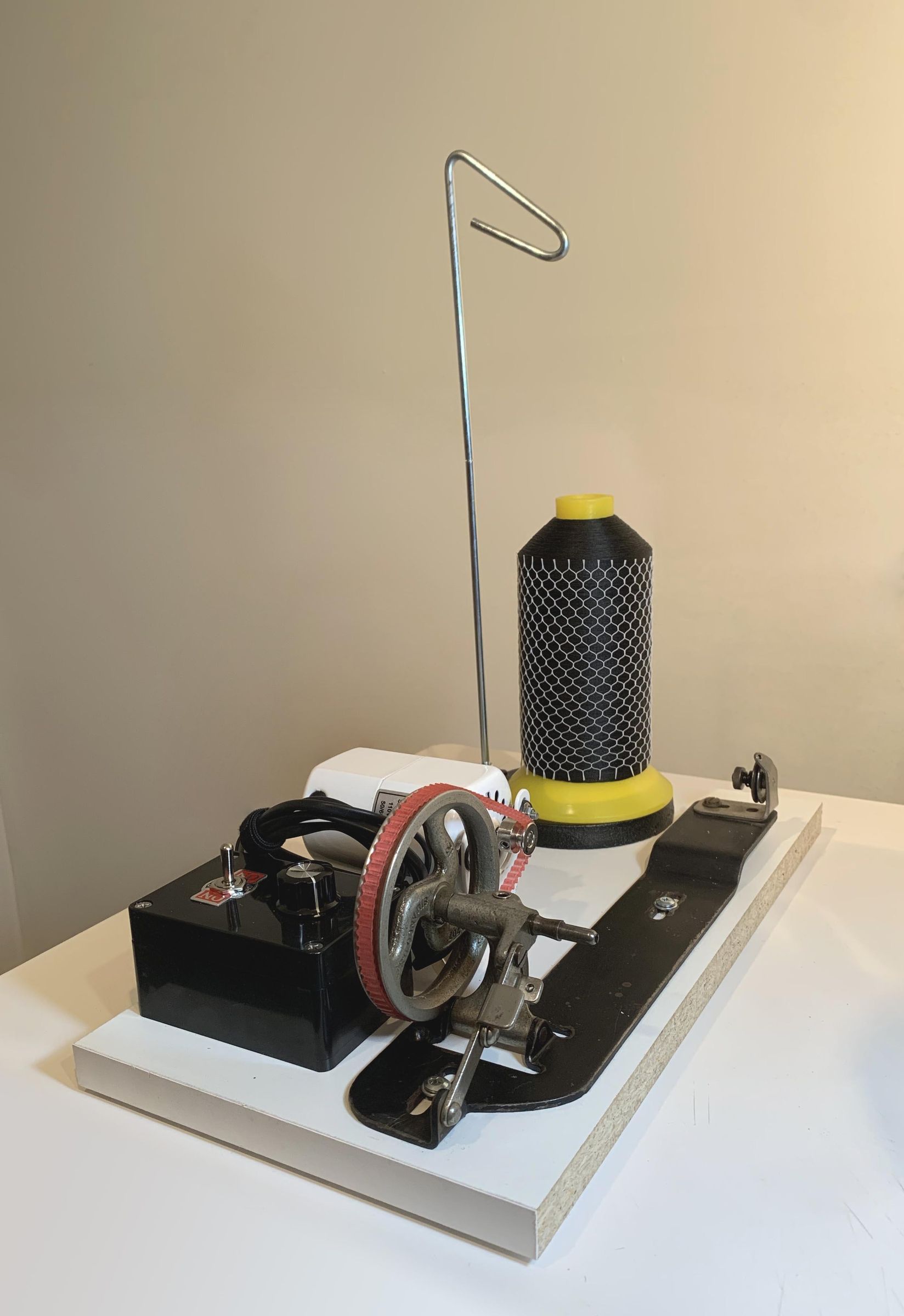 Bobbin Winder : 5 Steps (with Pictures) - Instructables