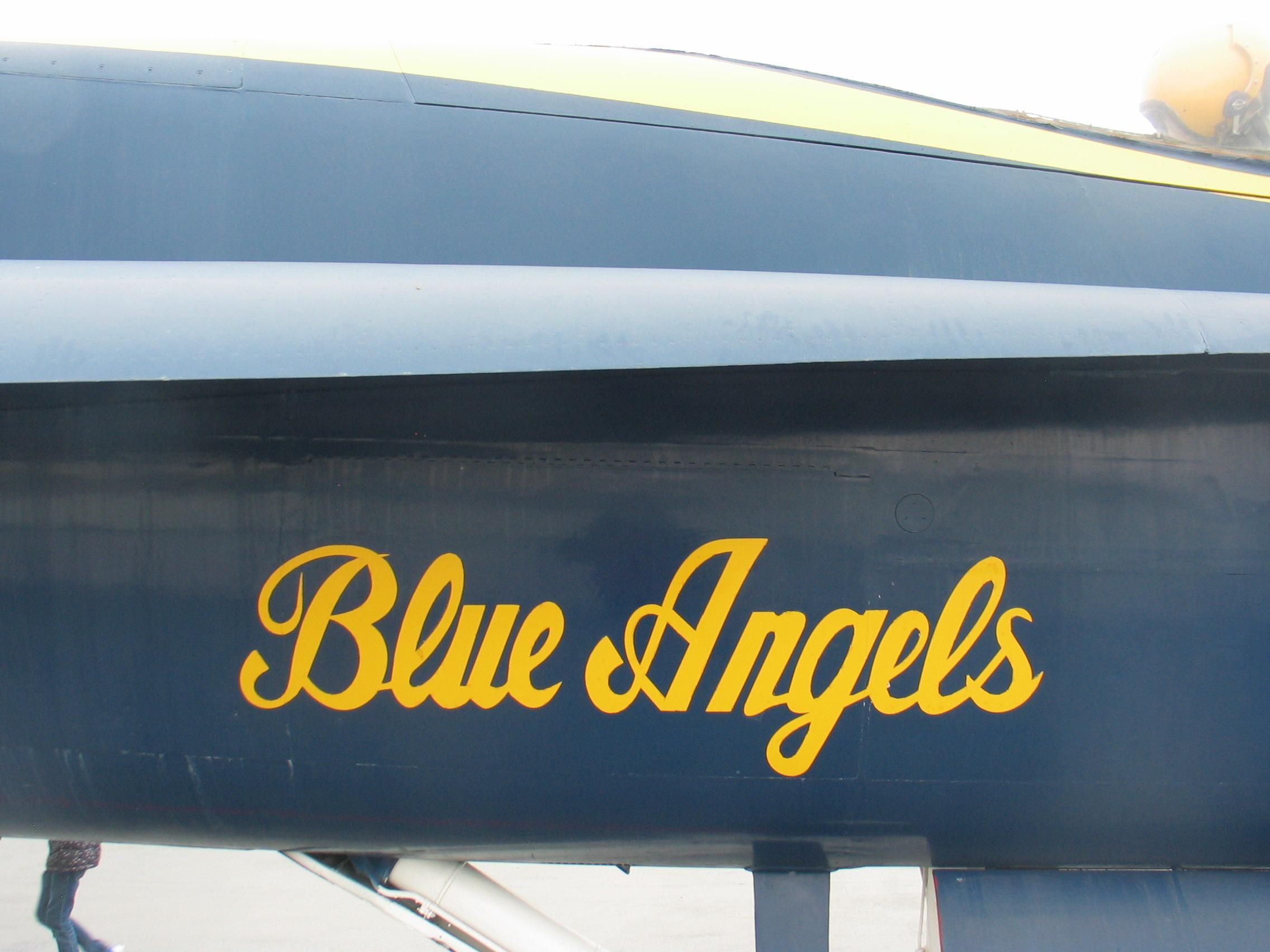 Blue Angels Model Conversion : 4 Steps - Instructables