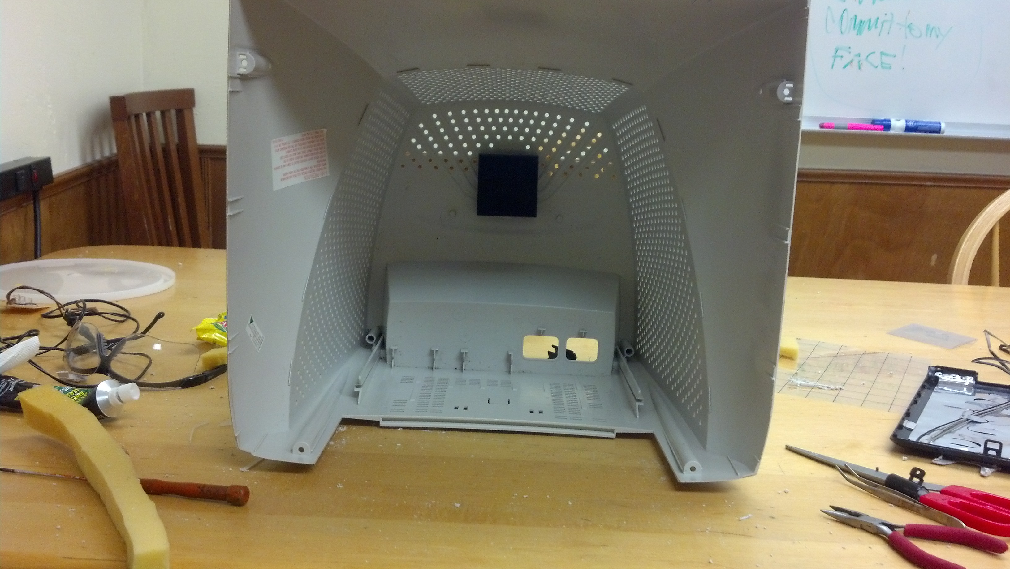 Working Monitor Helmet : 8 Steps - Instructables