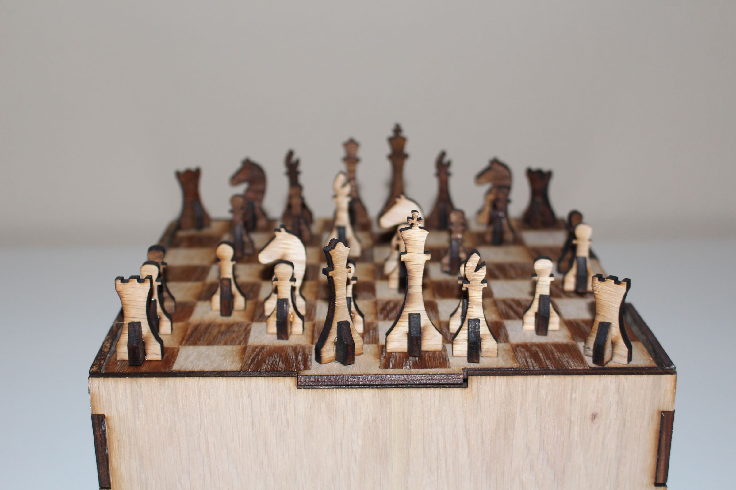 Laser Cut Portable Chess Set : 9 Steps (with Pictures) - Instructables