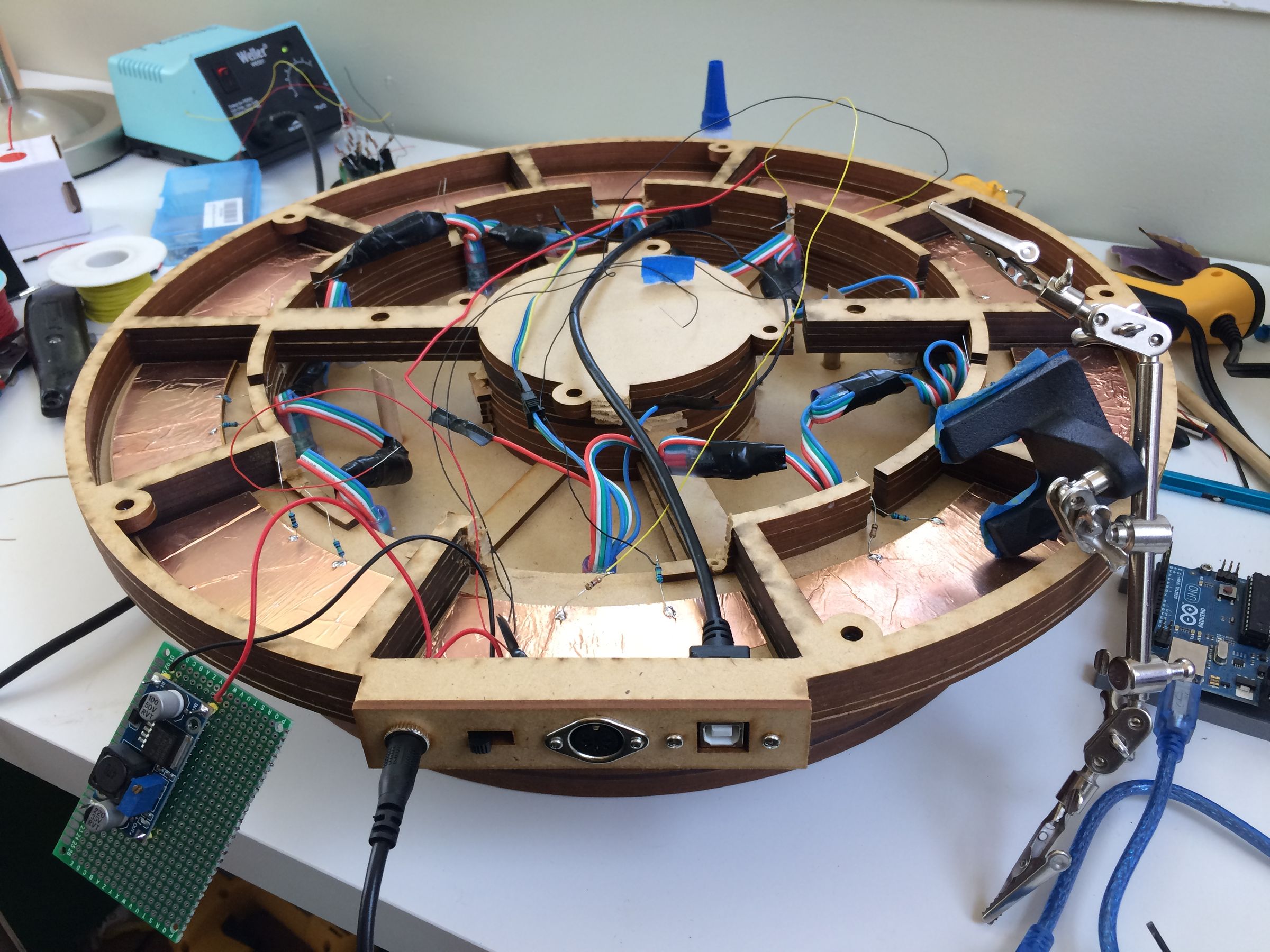 LED Eclipse With Touch Sensors and MIDI : 9 Steps (with Pictures ...