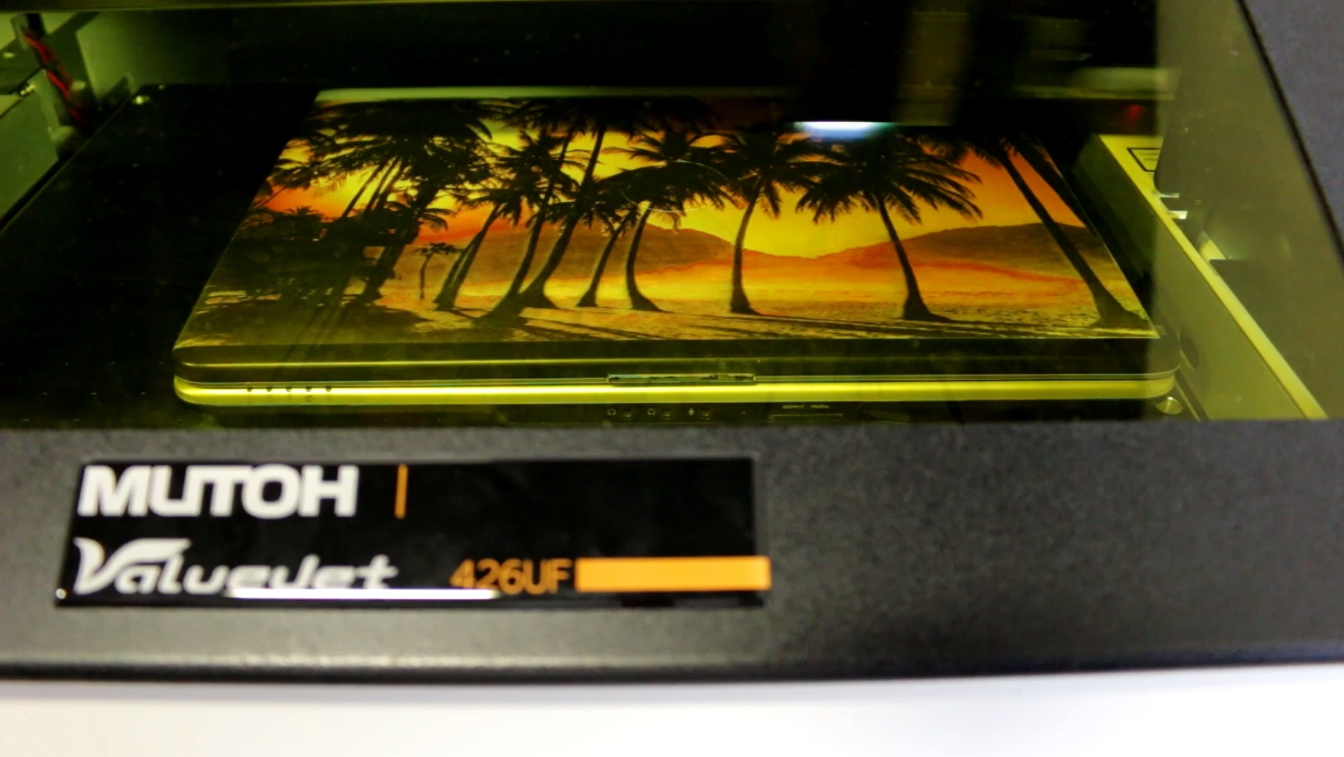 UV Printed and Laser Engraved Laptop : 5 Steps (with Pictures ...