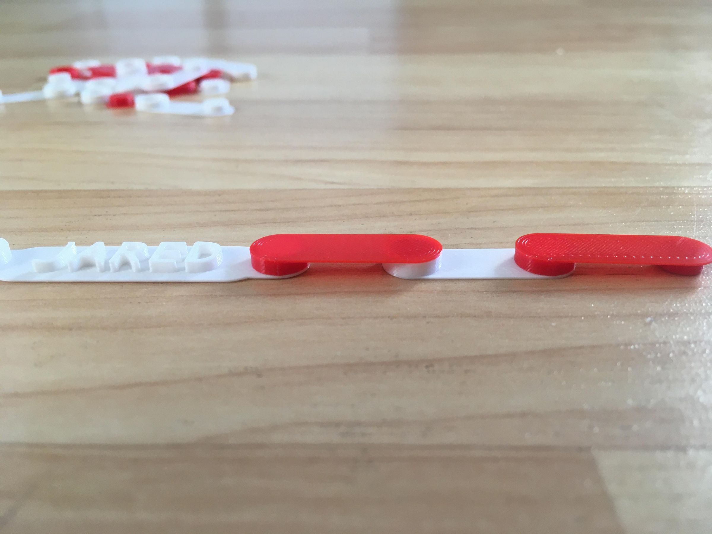 Snappy Bracelet : 8 Steps - Instructables