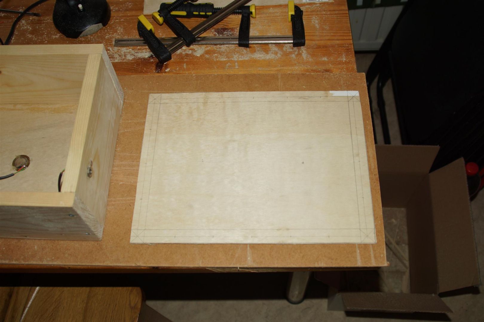 Cajon - Stomp Box Hybrid : 6 Steps (with Pictures) - Instructables