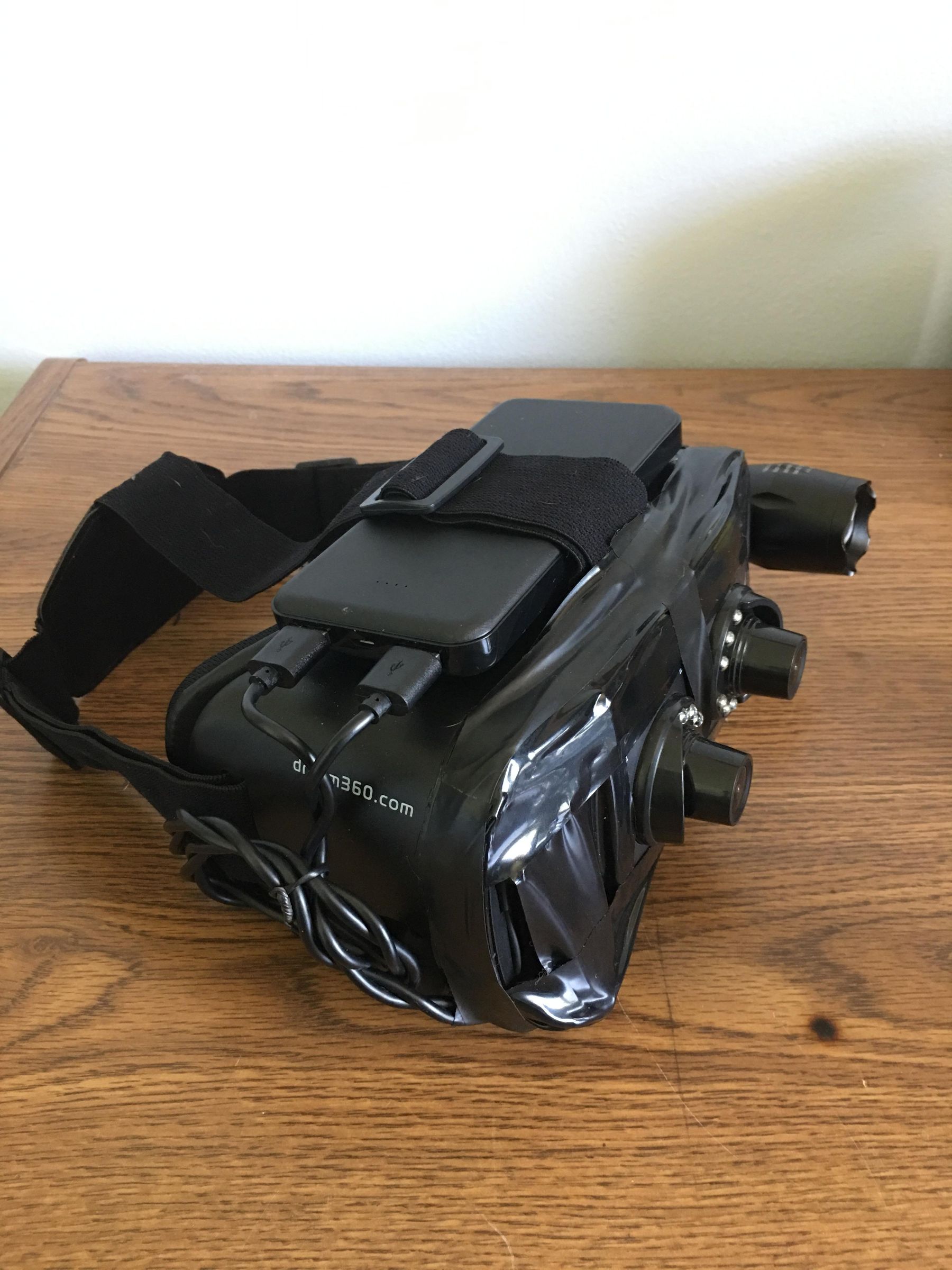 Homemade Night Vision Goggles : 5 Steps - Instructables