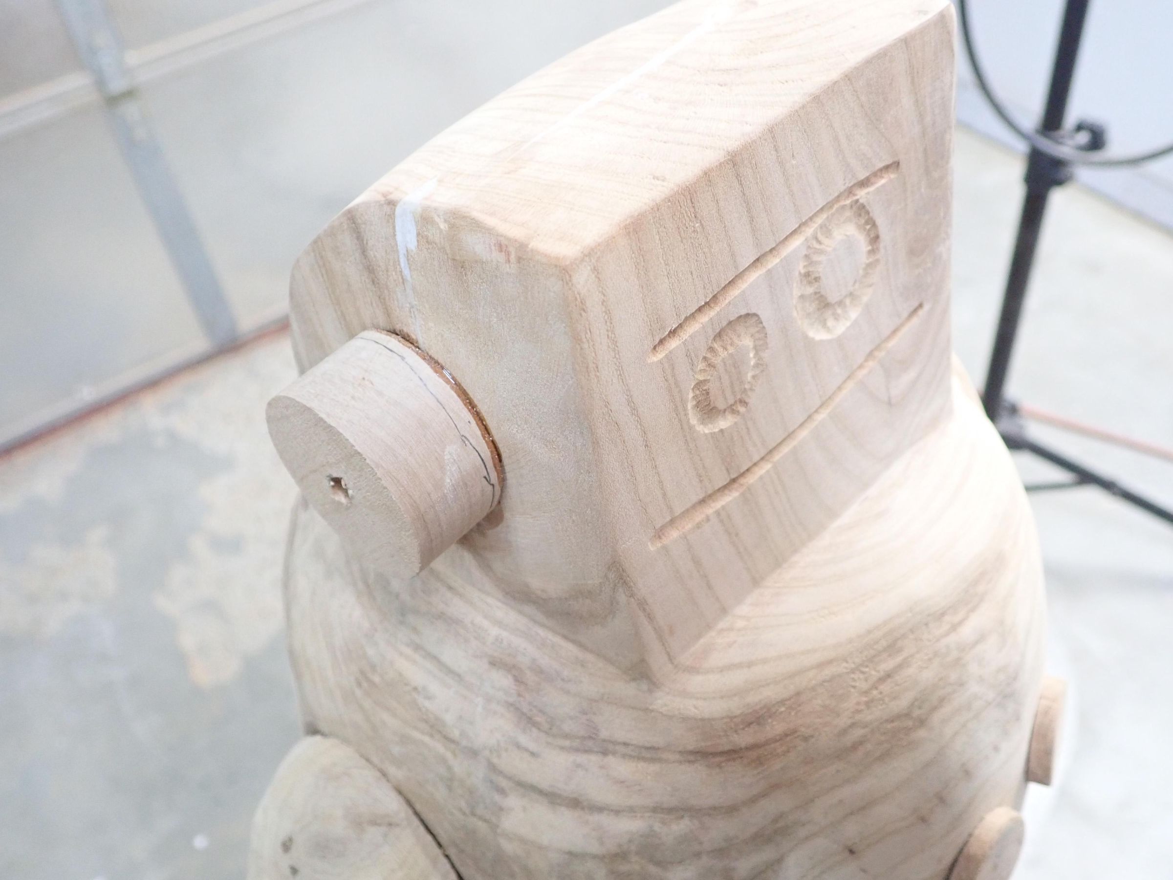 Carved Wood Instructables Robot : 16 Steps (with Pictures) - Instructables