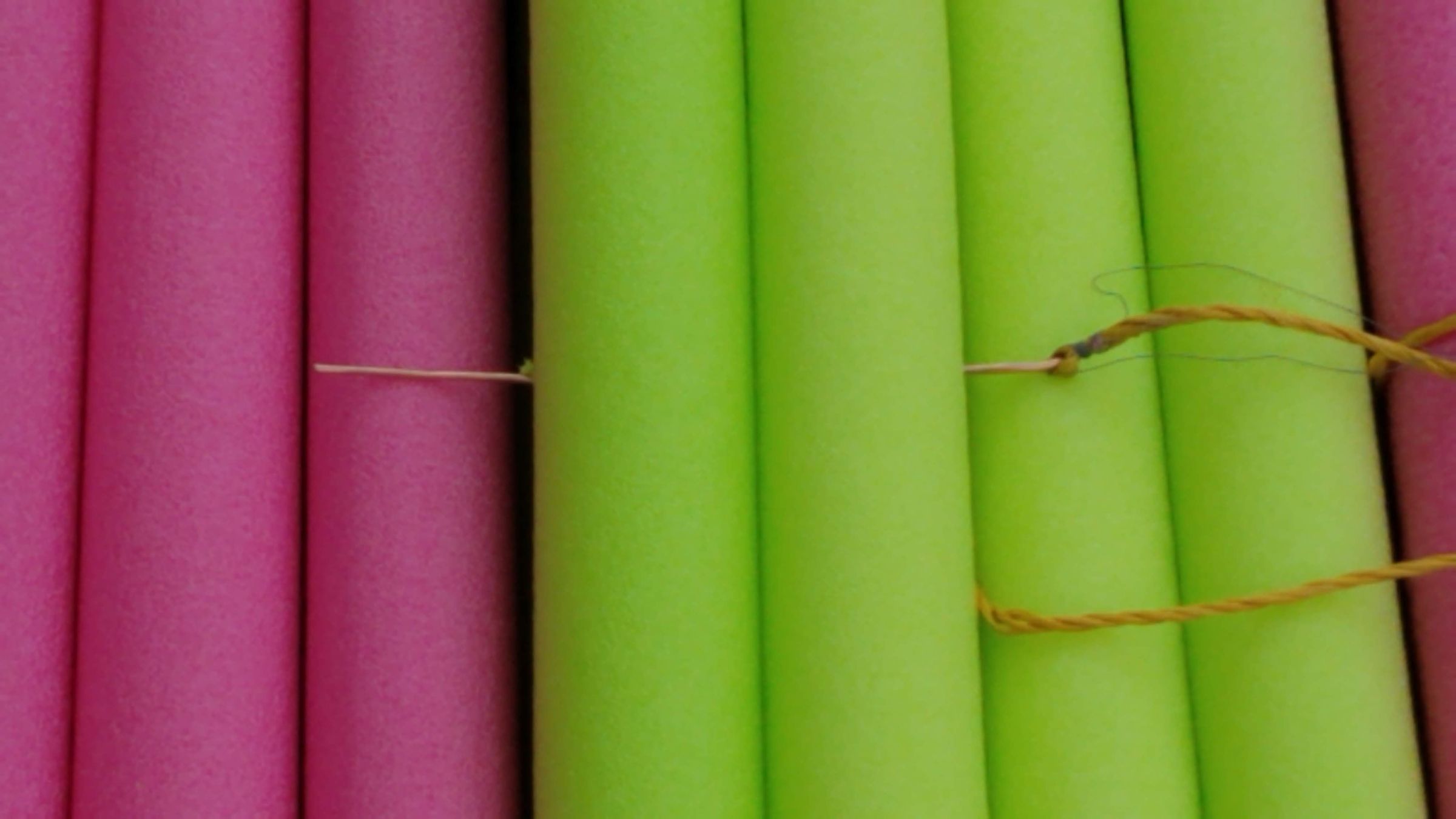 Floating Wet Lounger Water Pad/raft for 6, Under $100 : 3 Steps (with ...