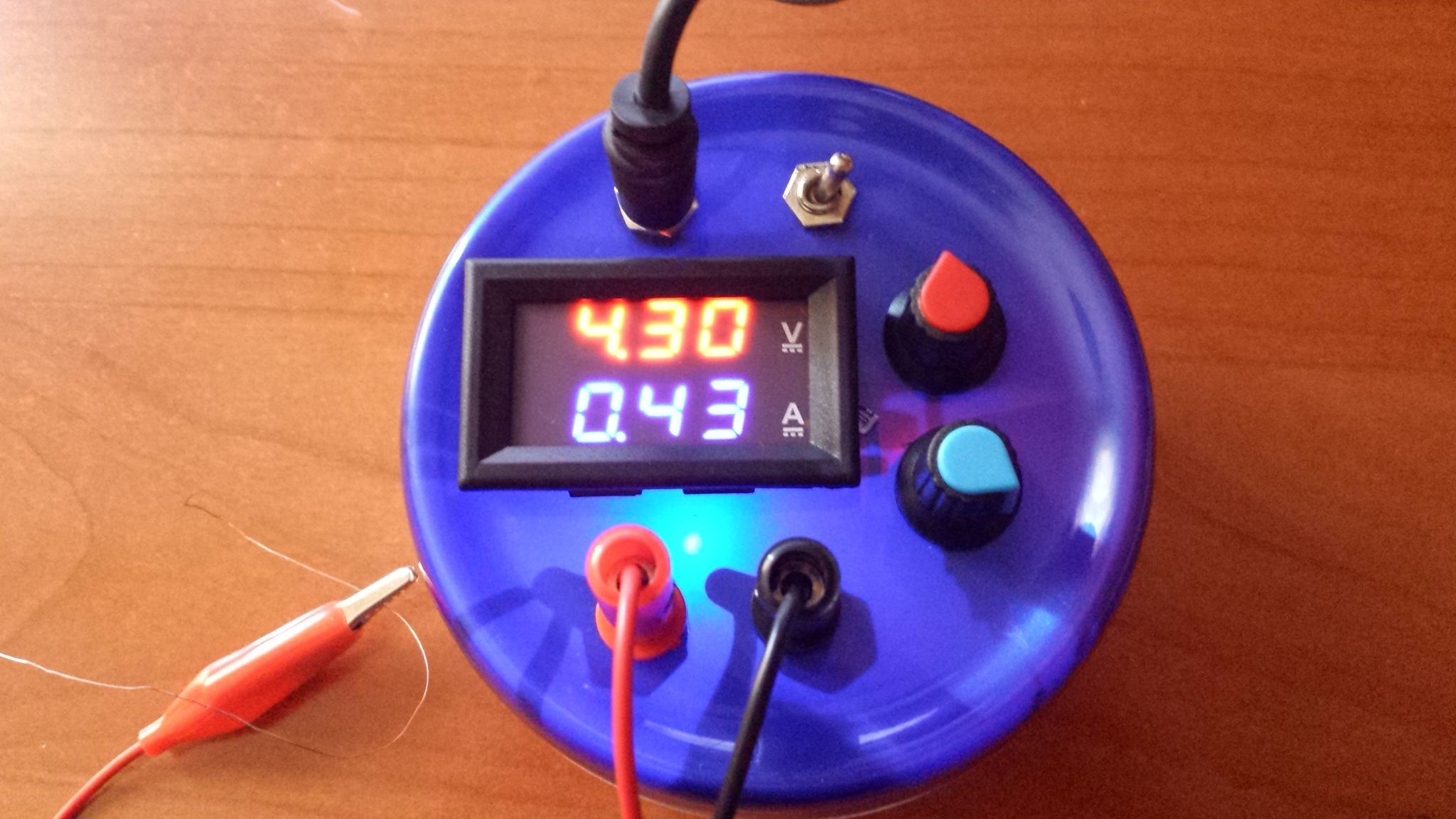 DIY Lab Bench Variable Power Supply - Instructables