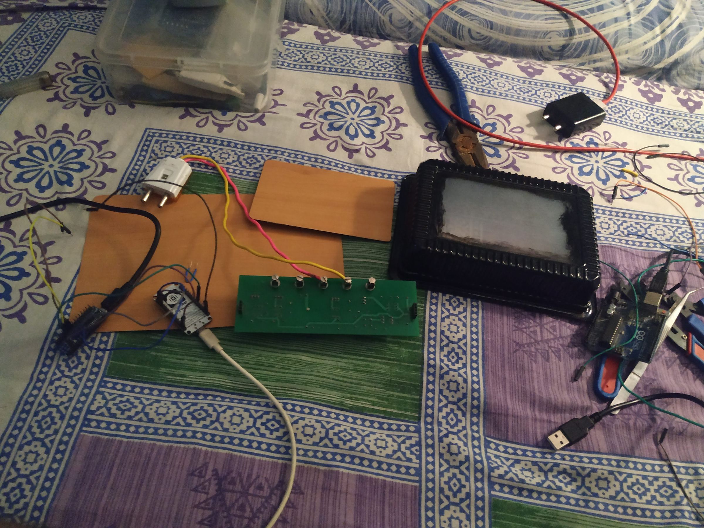 Hands Free Room Lights Control : 10 Steps - Instructables