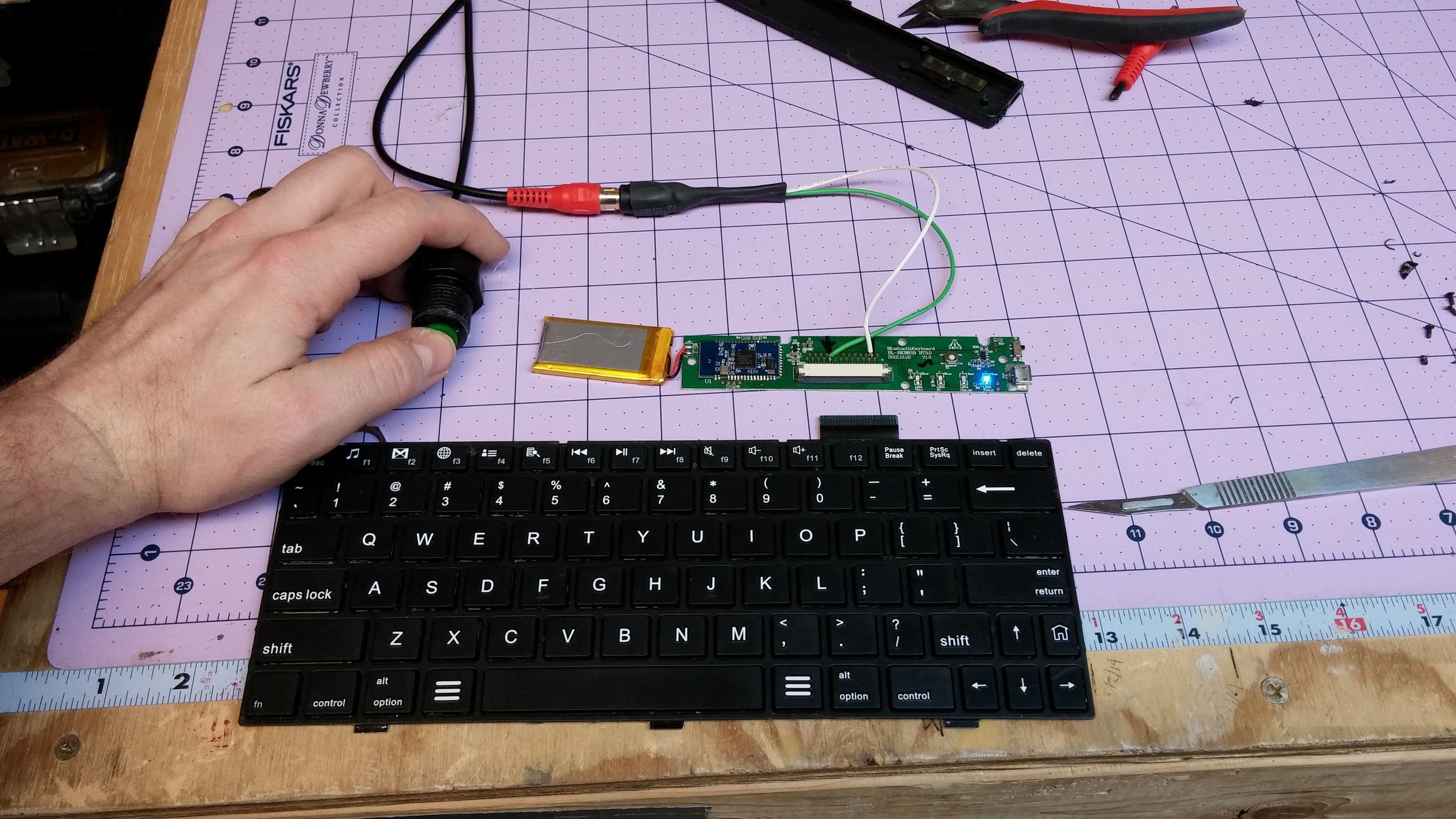 Bluetooth Camera Phone Shutter Button : 8 Steps (with Pictures ...