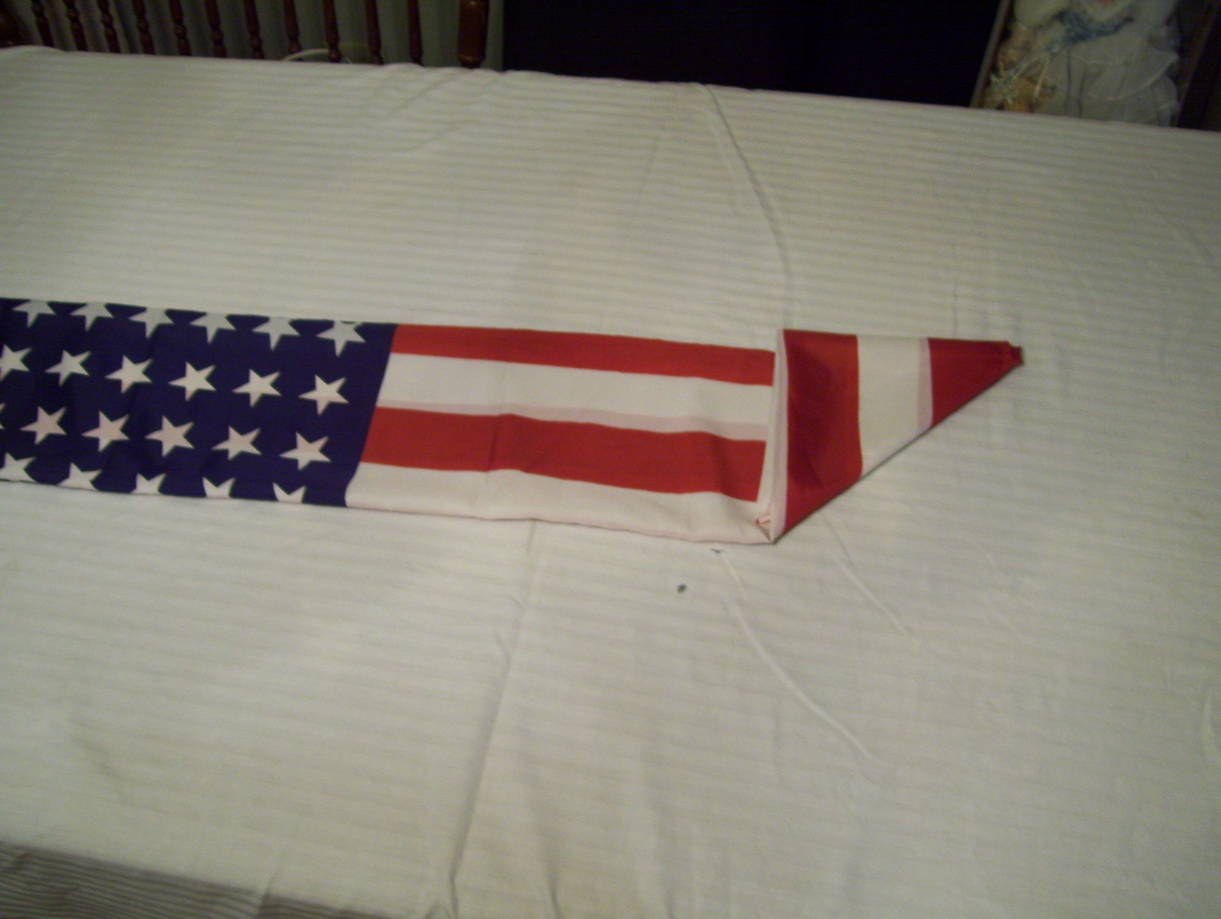 How to Properly Fold a American Flag : 5 Steps - Instructables