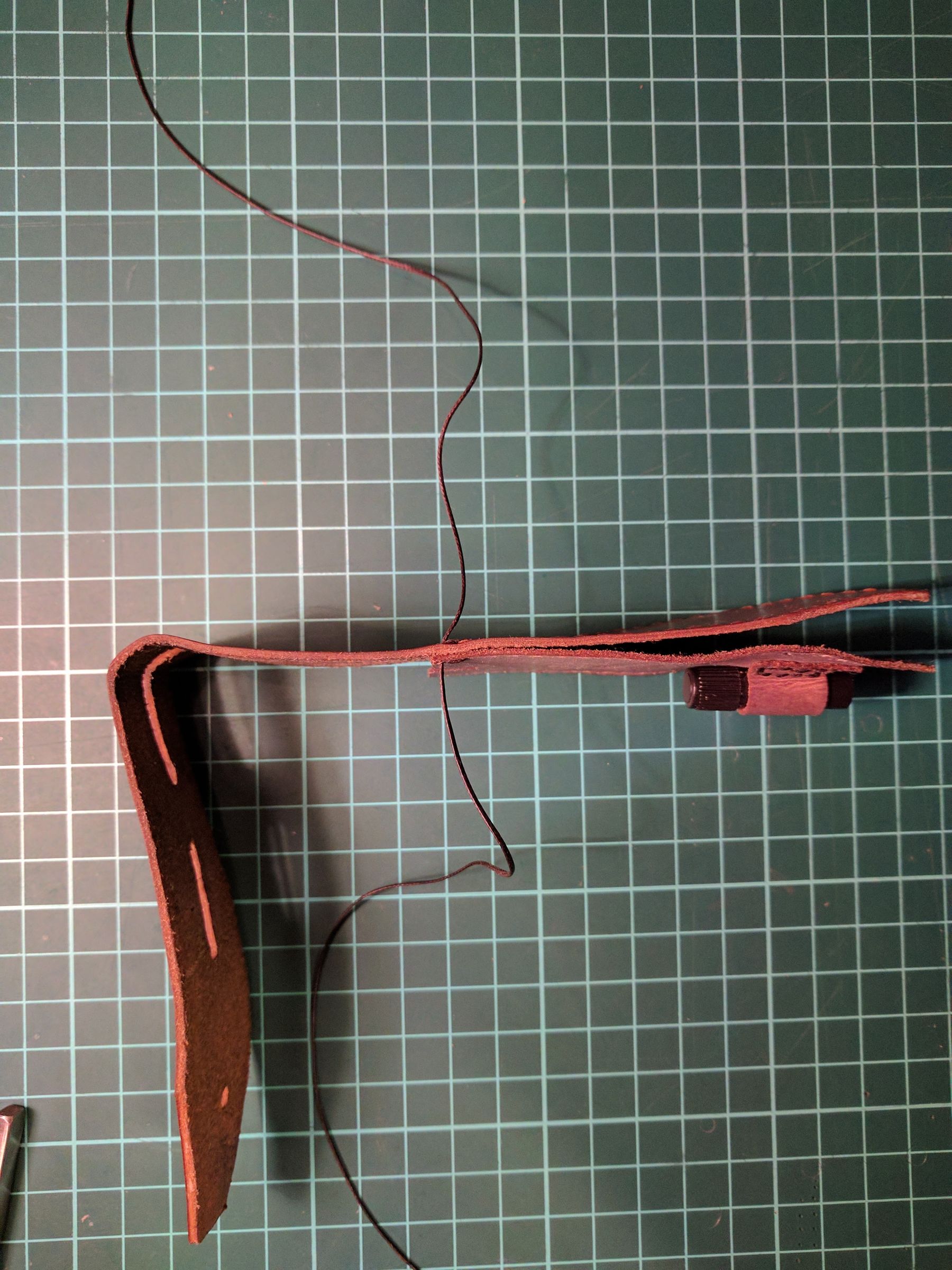 Leather Compass Case : 9 Steps (with Pictures) - Instructables