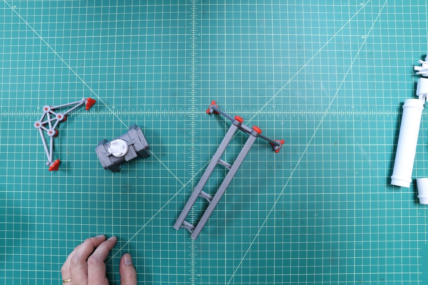 3d Printed Canadarm Model : 11 Steps (with Pictures) - Instructables