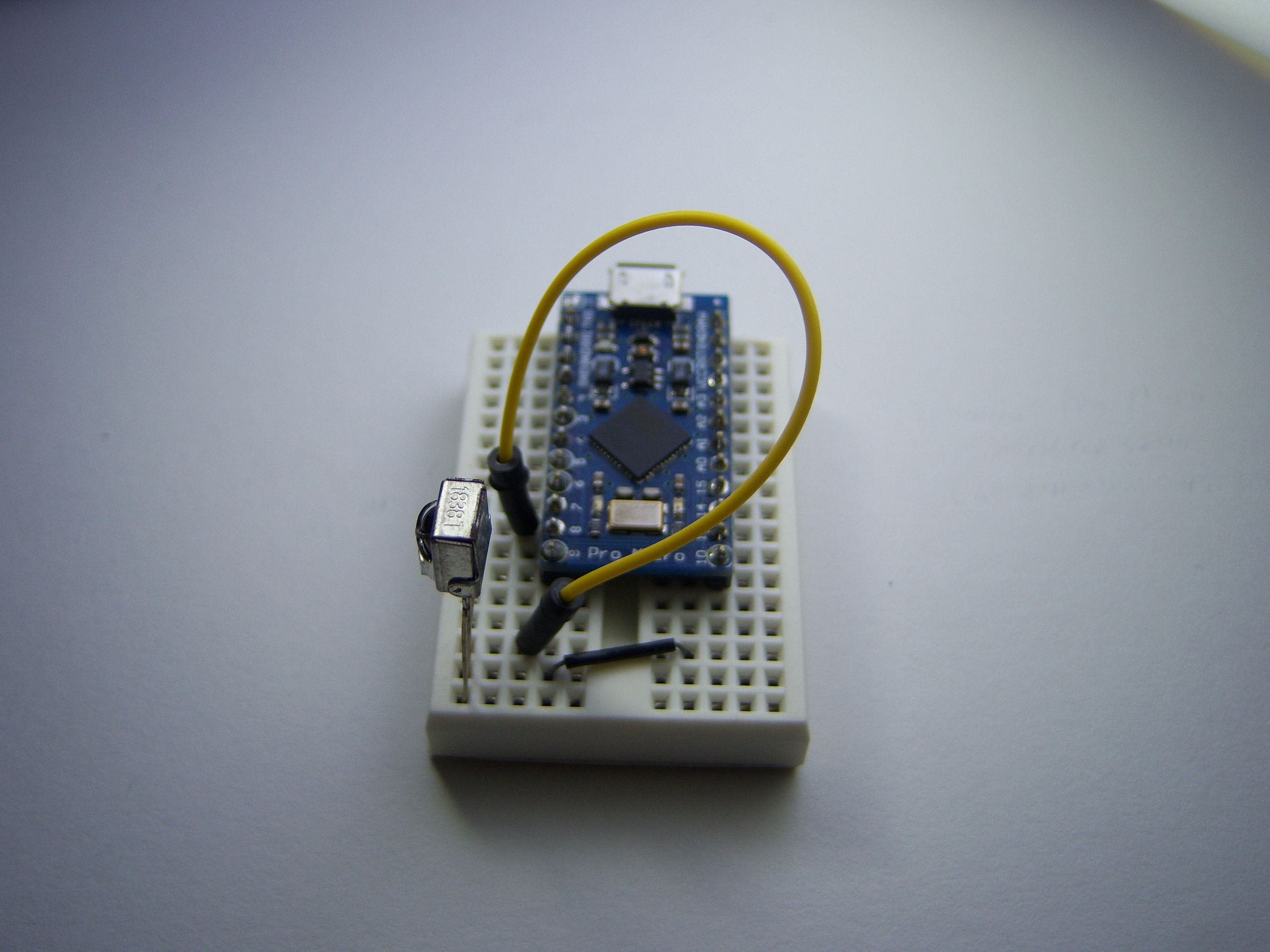 PC Remote Control Using Arduino Pro Micro : 7 Steps - Instructables