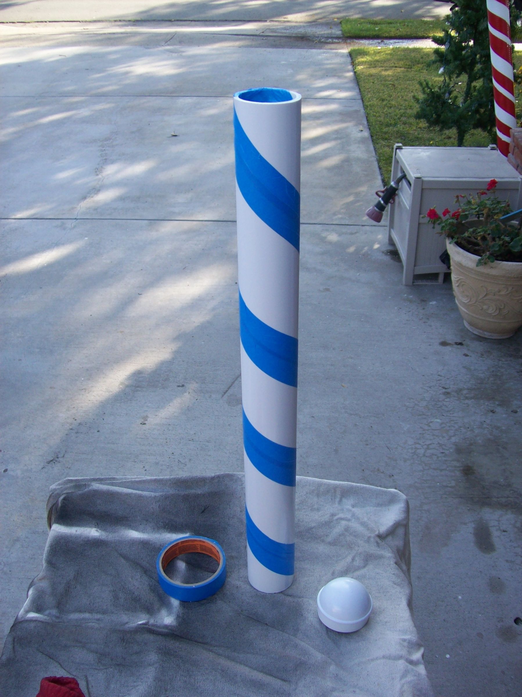 Christmas Candy Cane Post : 4 Steps (with Pictures) - Instructables