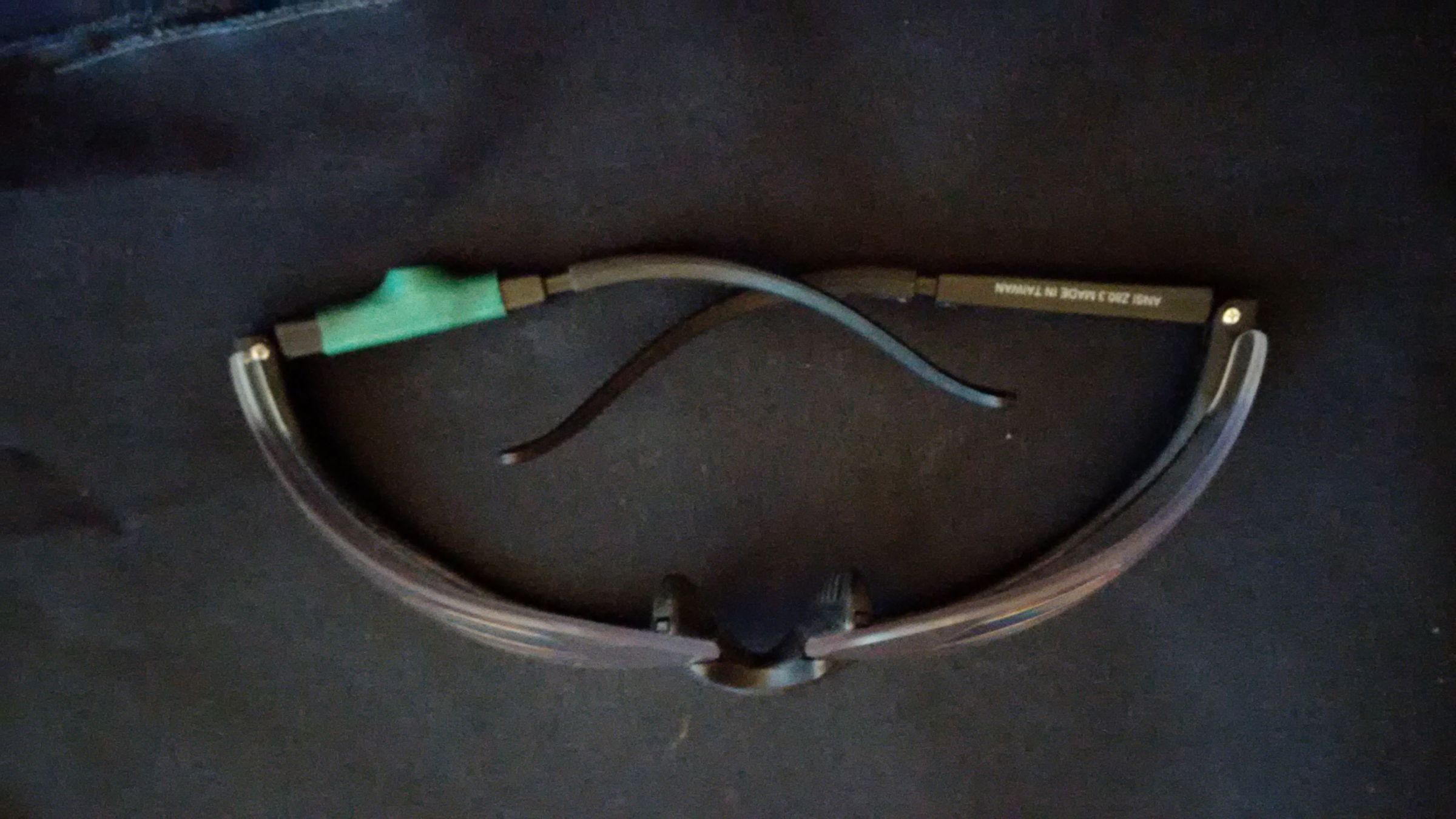 Keep Your Safety Googles Safe : 4 Steps - Instructables