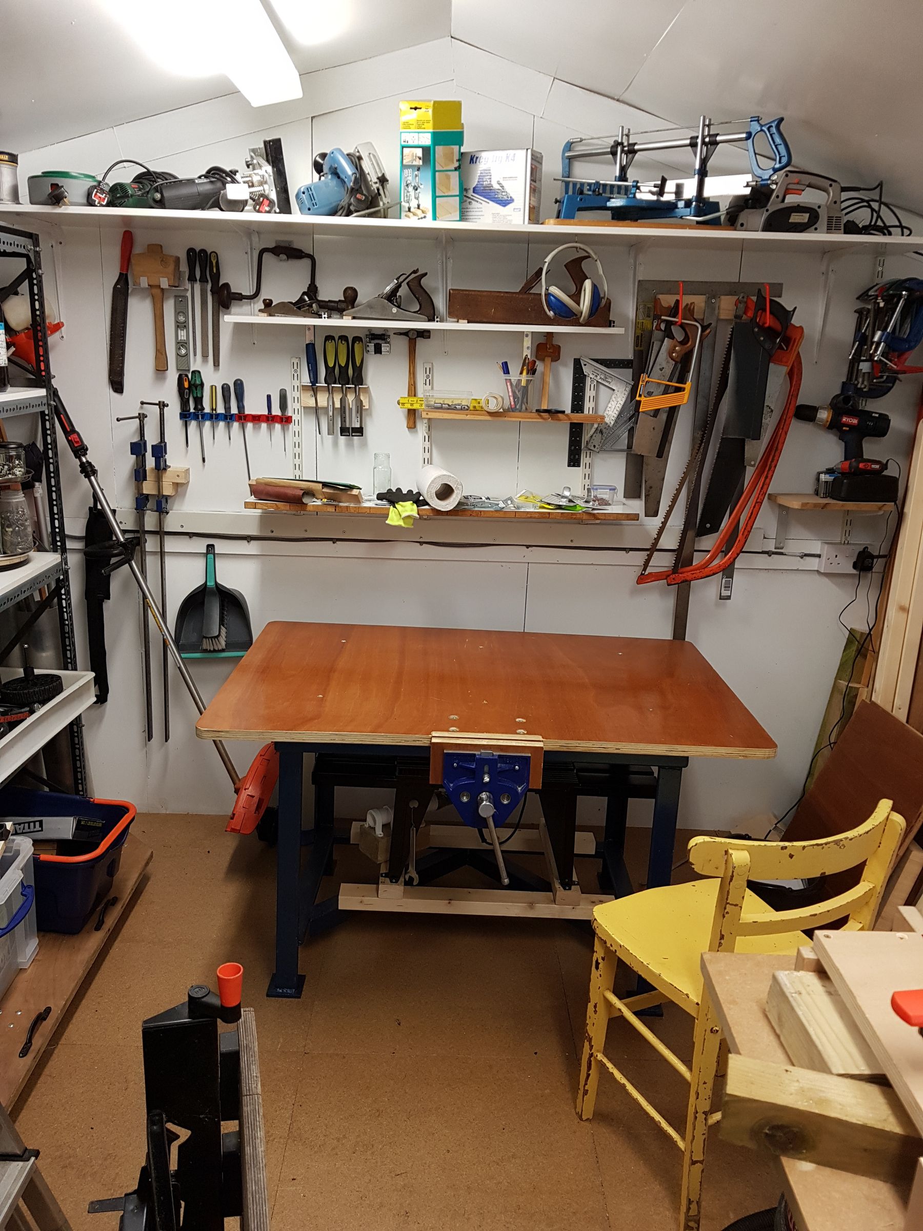 Hybrid Workbench Roubo/Nicholson : 13 Steps (with Pictures) - Instructables