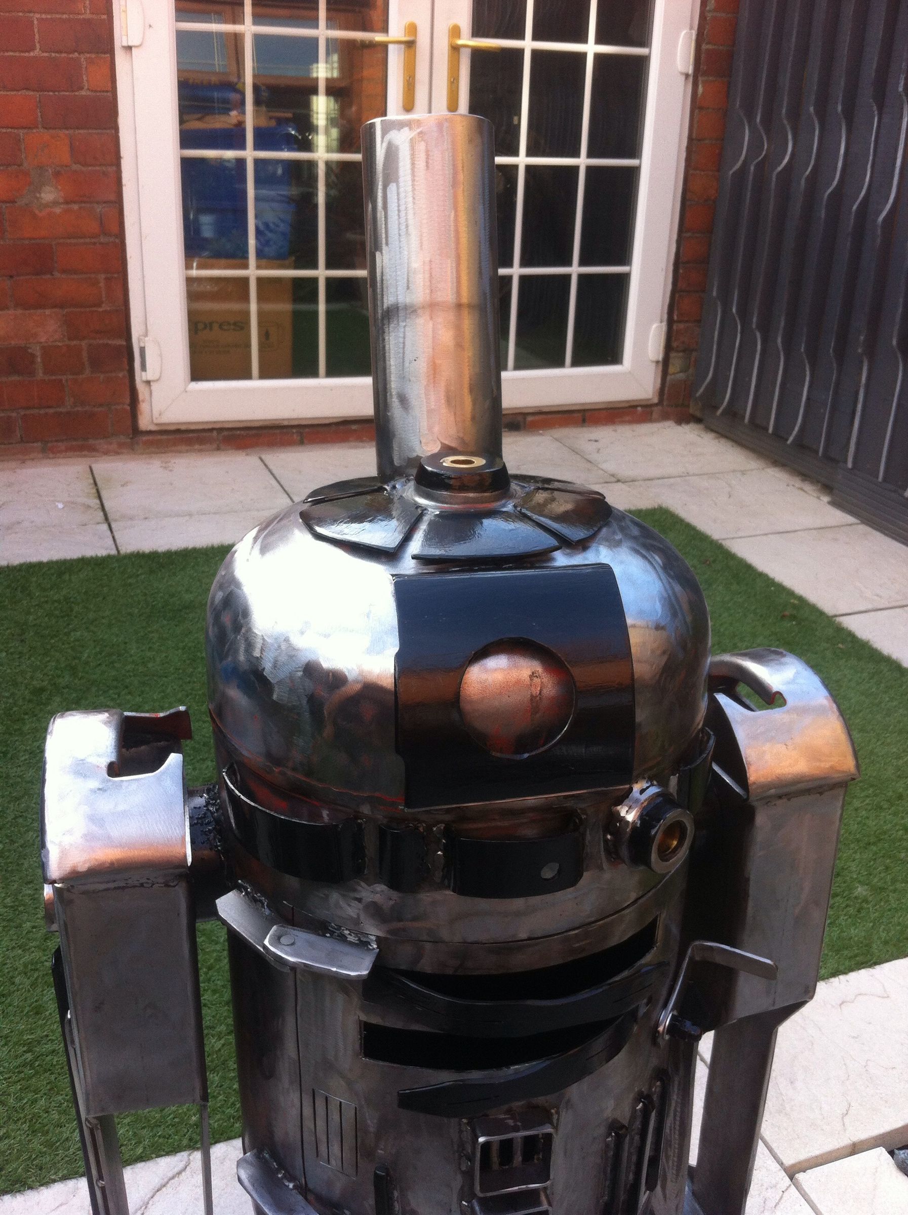 R2D2 Style Wood / Log Burner : 11 Steps (with Pictures) - Instructables