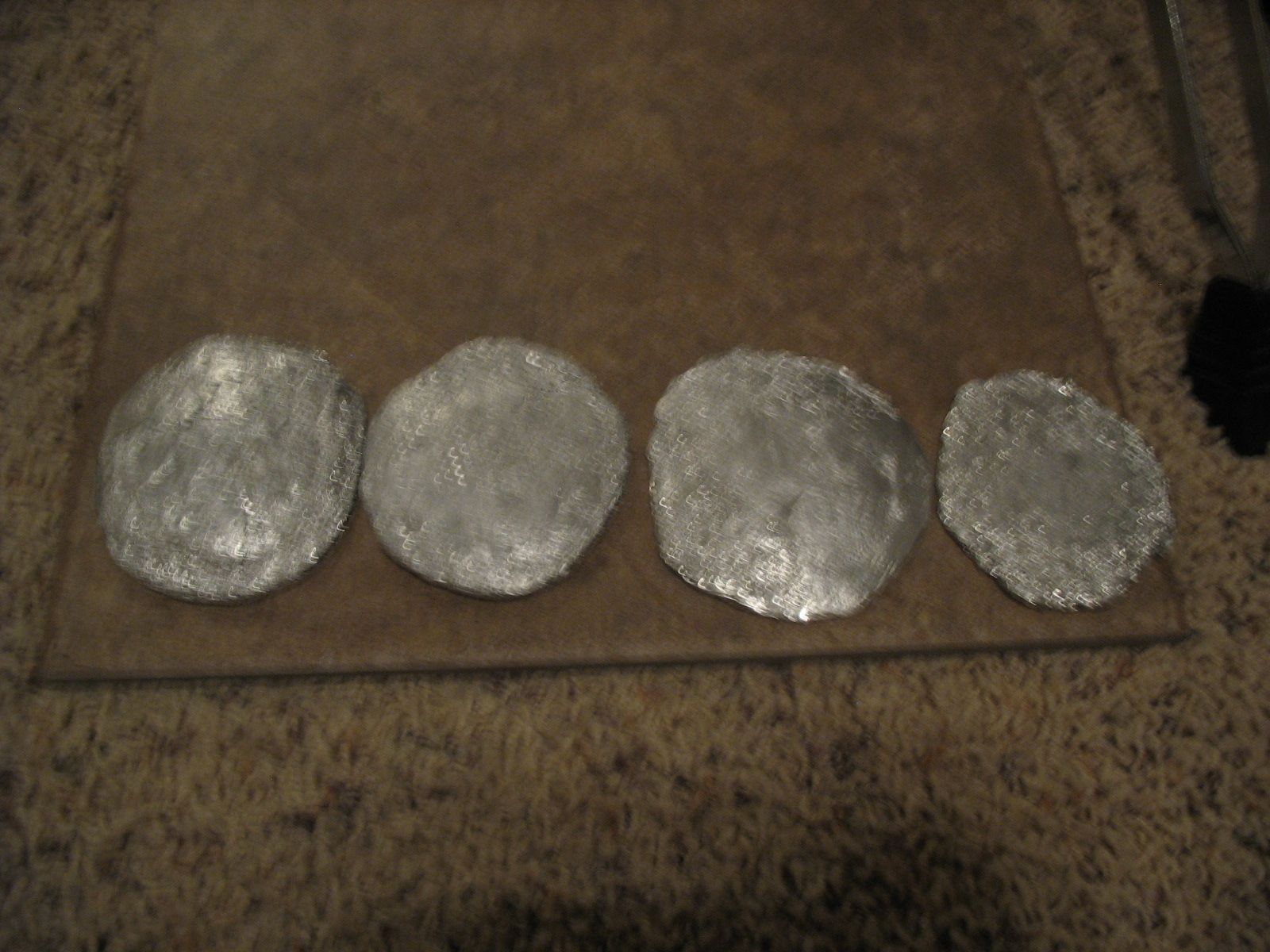 Make Aluminum Foil Armor : 4 Steps - Instructables
