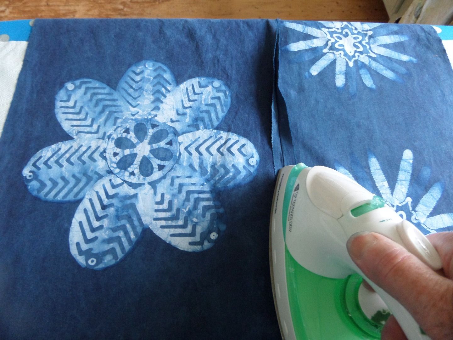 Batik "Potato Masher" Duvet Cover : 14 Steps (with Pictures ...