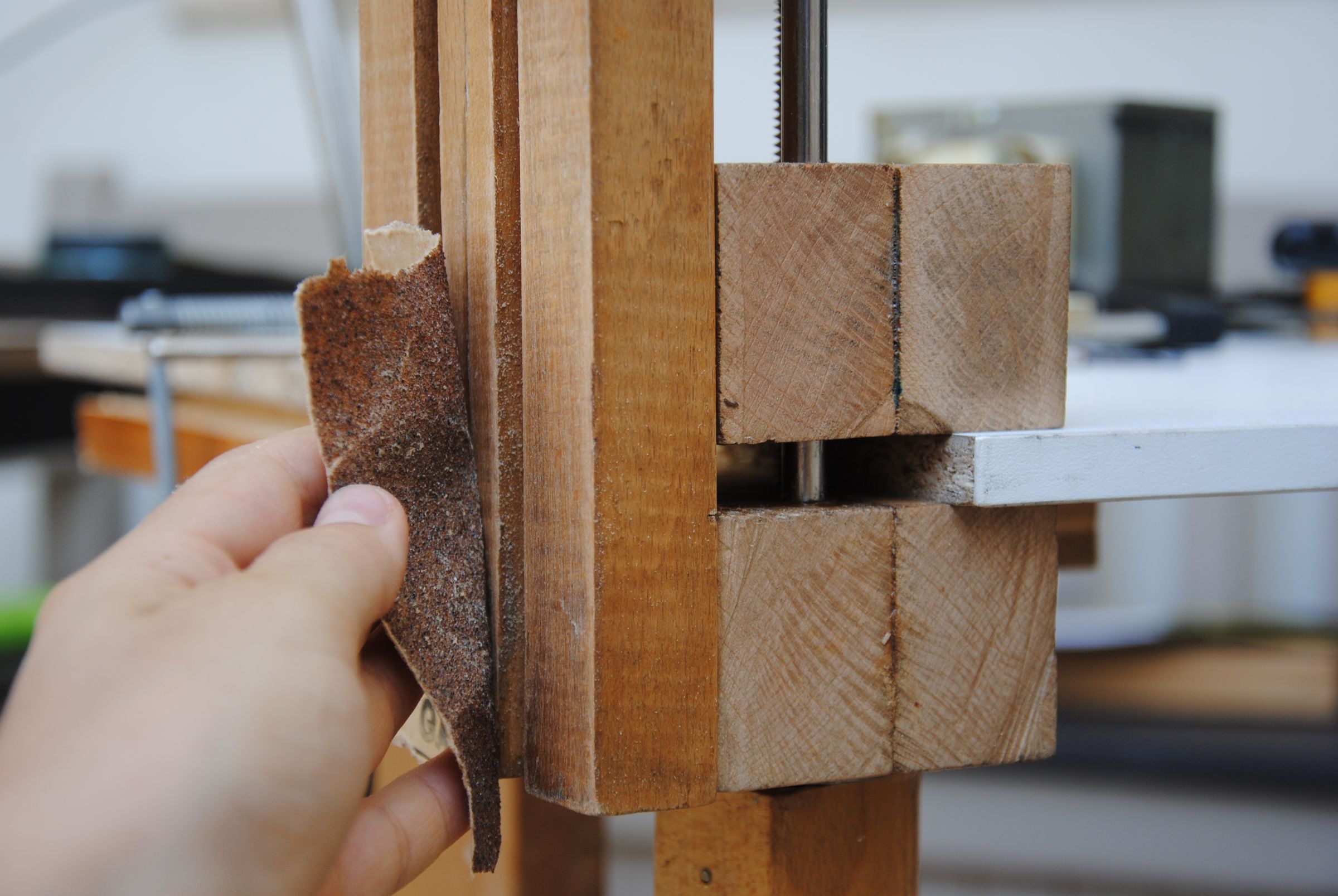Magnetic Swivel Base Vise Mount : 7 Steps (with Pictures) - Instructables