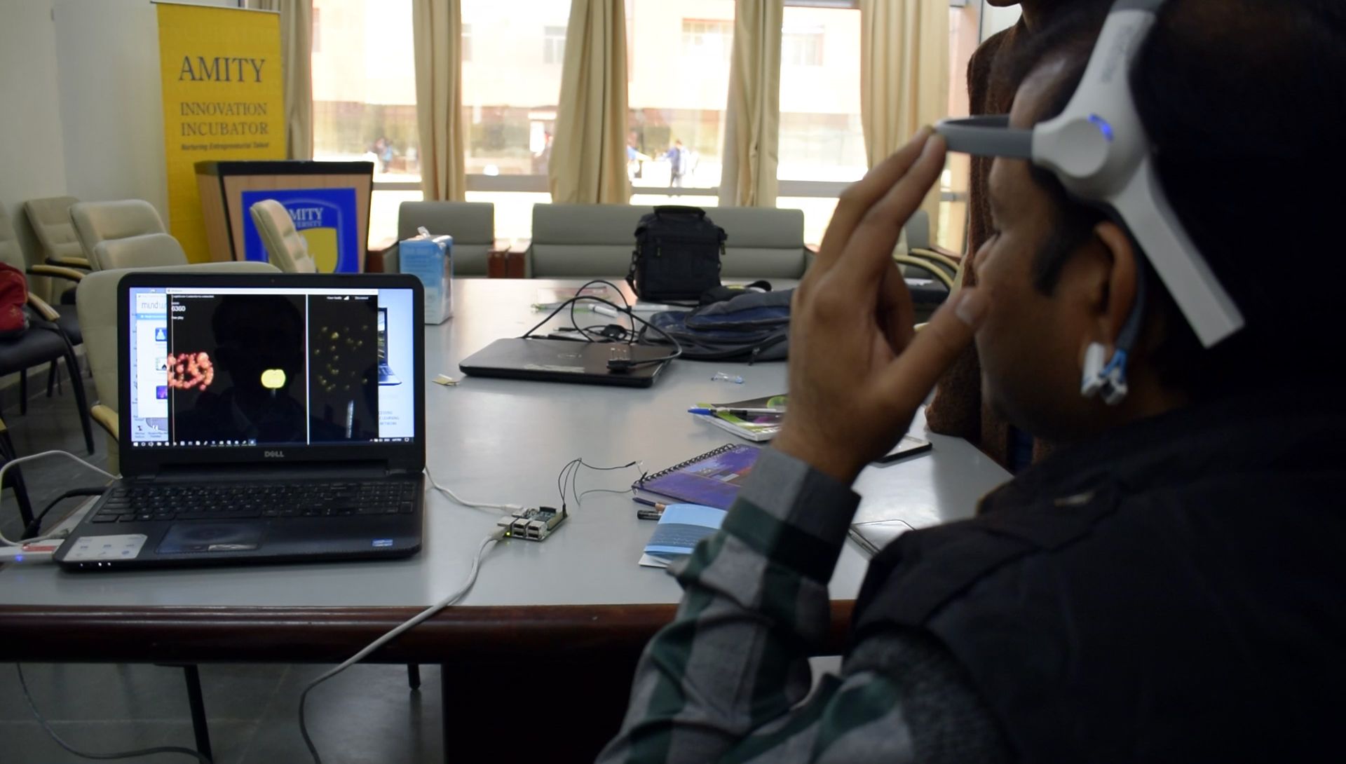 Brain Game Simulator Using NeuroSky Mindwave Headset : 3 Steps (with ...
